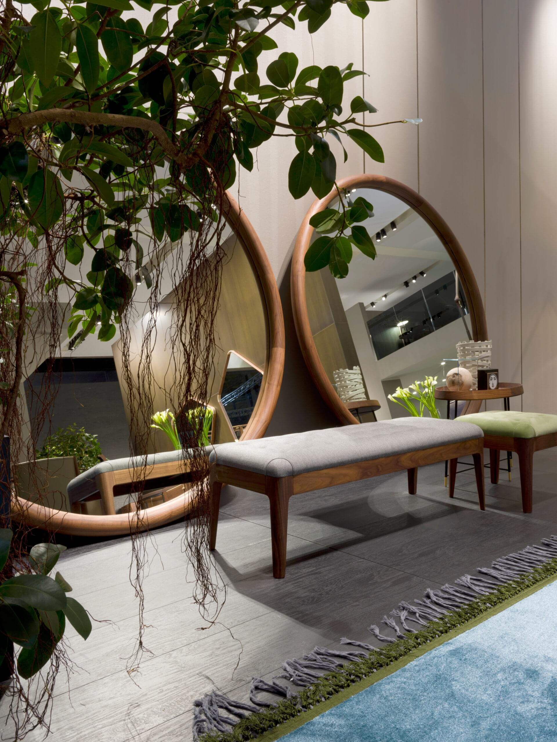 Giove Mirror by Porada | Cassoni
