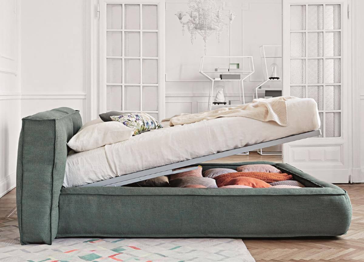 Fluff Bed - Italian Designer & Luxury Furniture at Cassoni