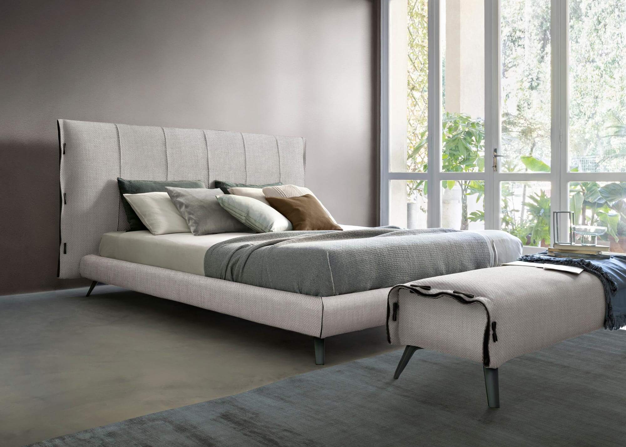 Cuff Bed by Bonaldo | Cassoni