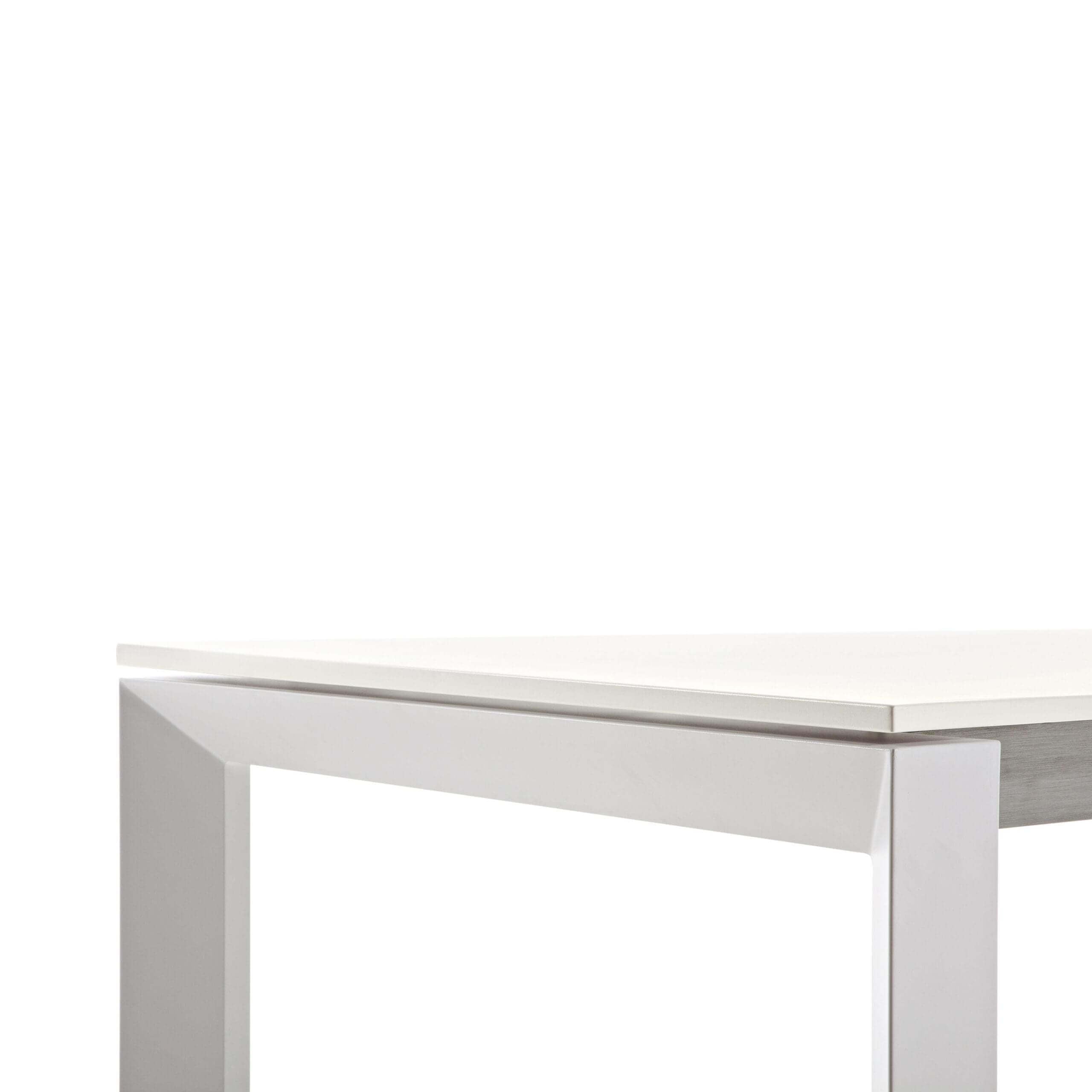 Dolmen Table by Varaschin | Cassoni