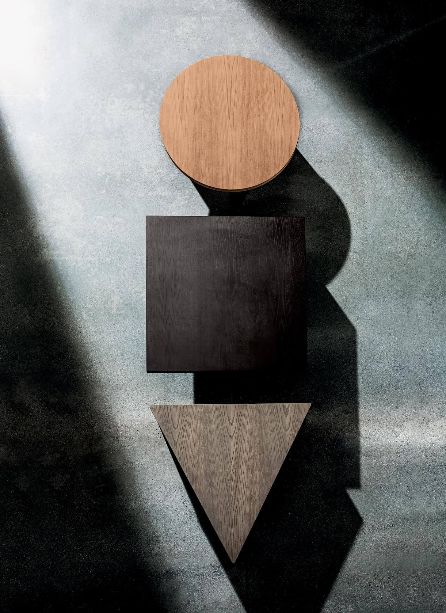 Regolo Triangular Coffee Table - Italian Luxury Furniture