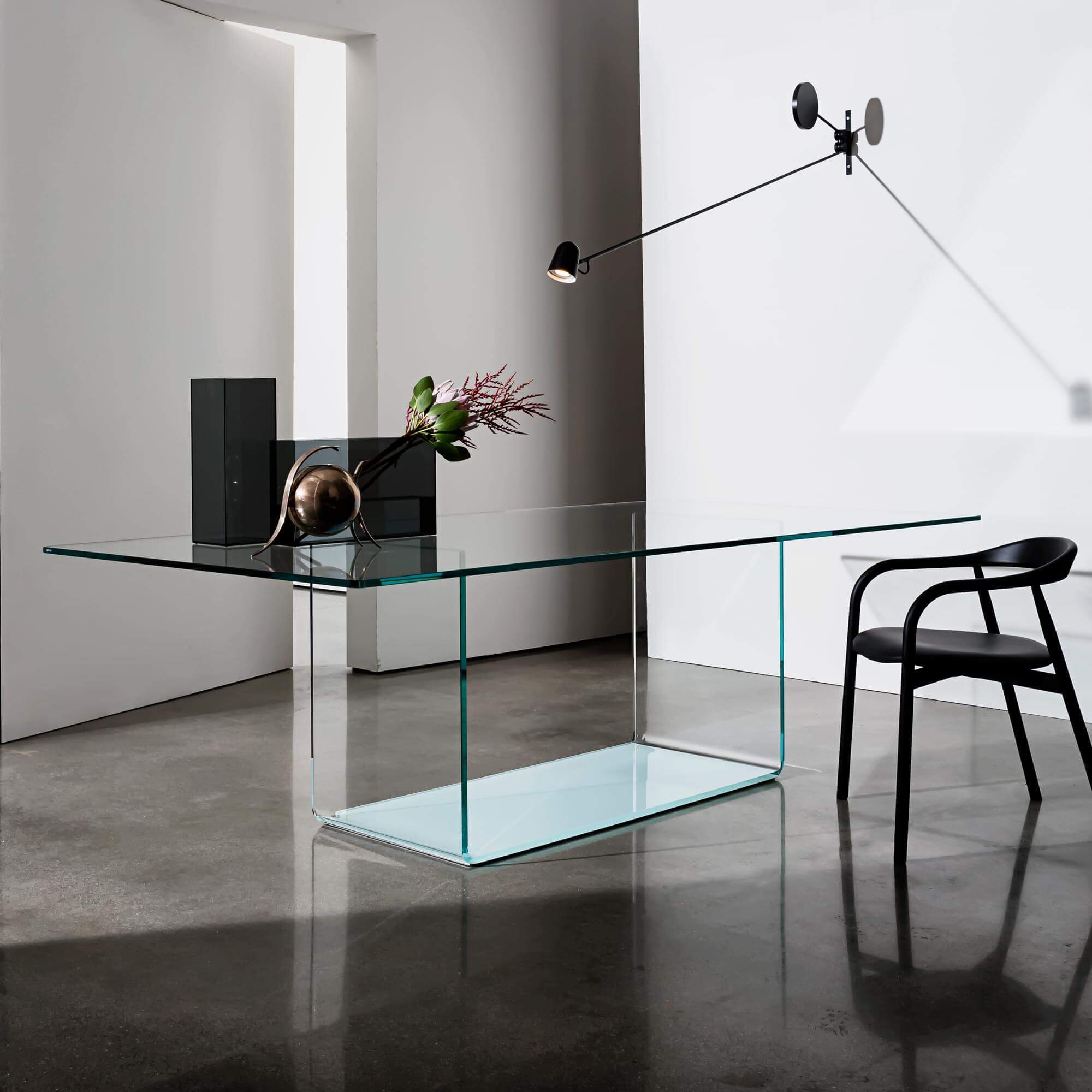 Valencia Table by Sovet Italia | Cassoni