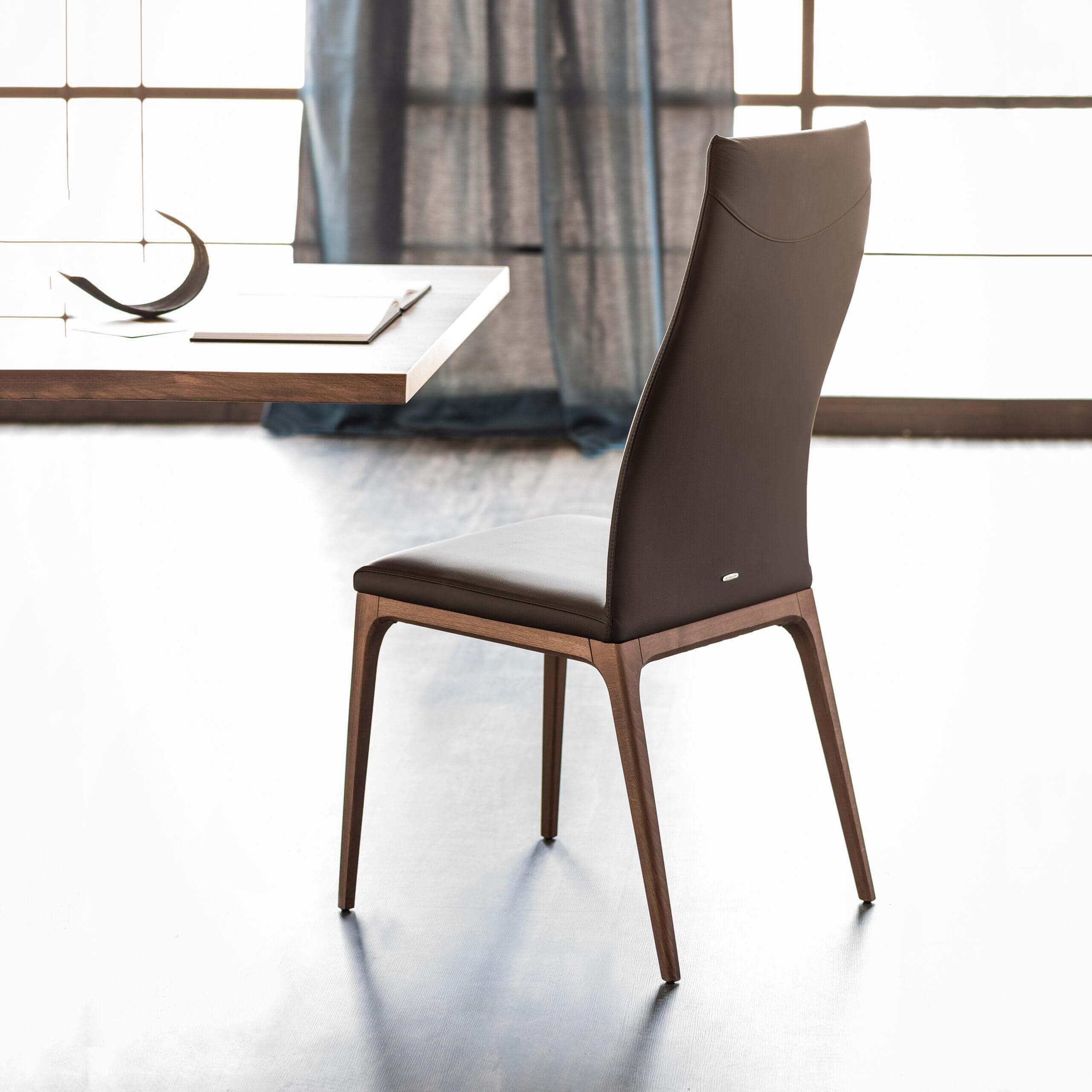 Arcadia Chair by Cattelan Italia | Cassoni