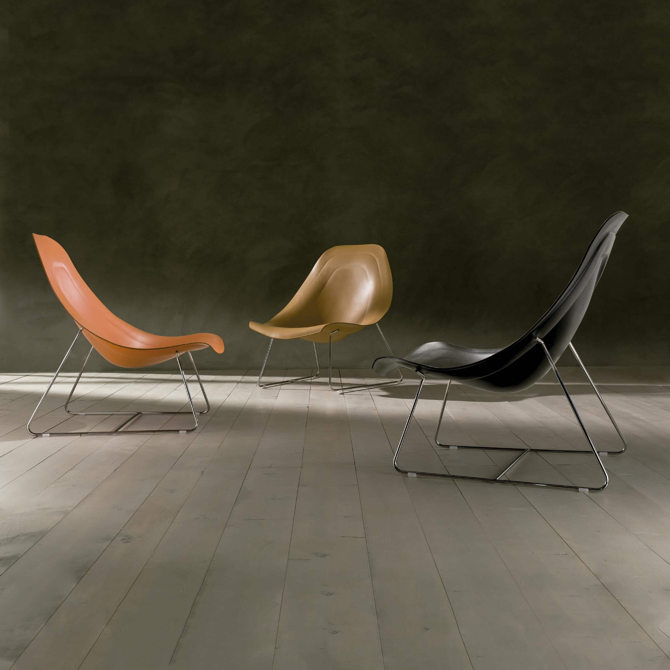 Oyster Light Lounge Chair by 4 Mariani | Cassoni