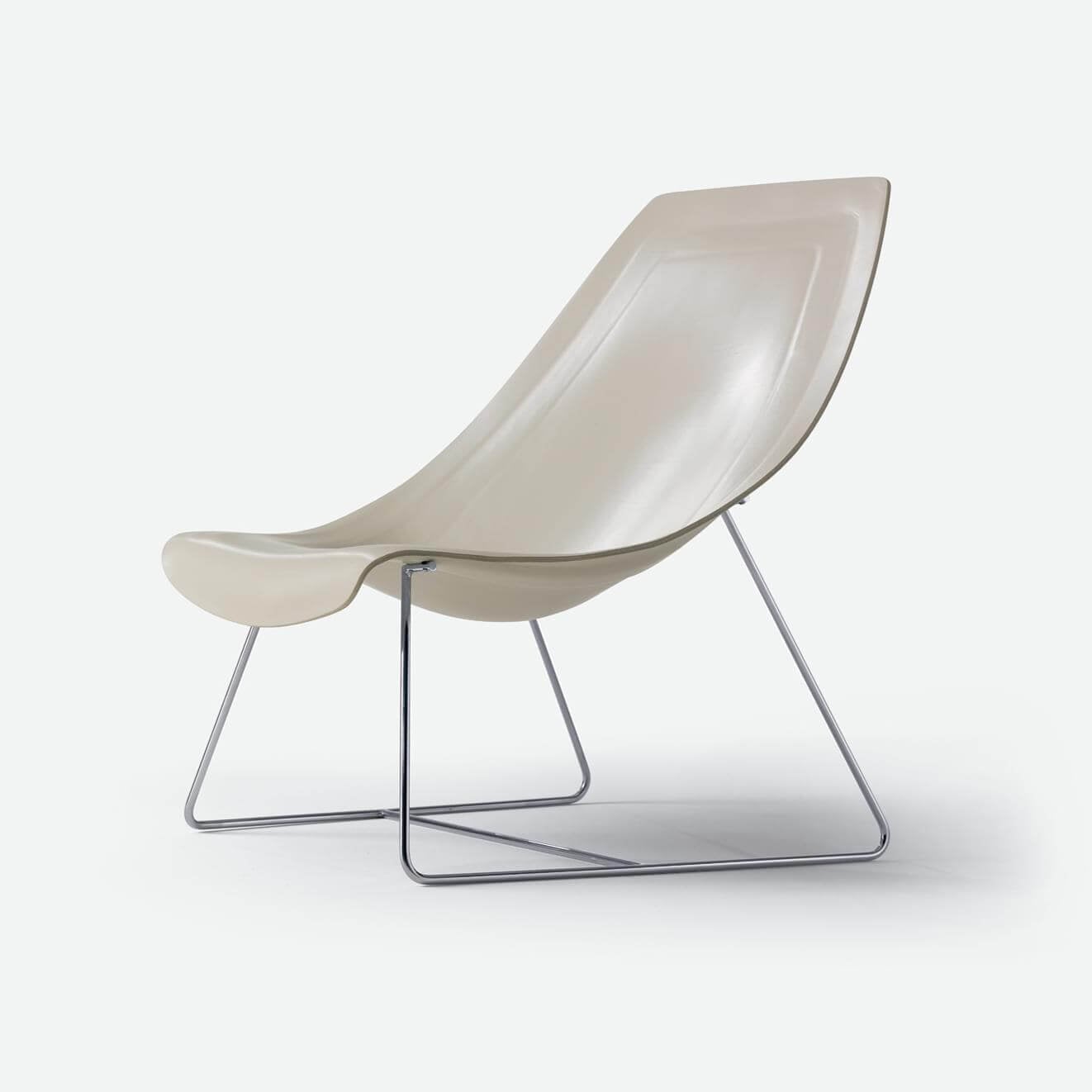 Oyster Light Lounge Chair by 4 Mariani | Cassoni