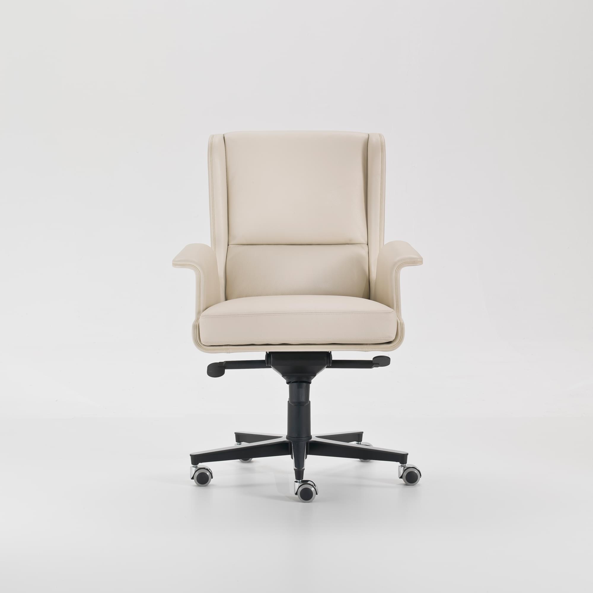 Garbo Armchair by 4 Mariani | Cassoni