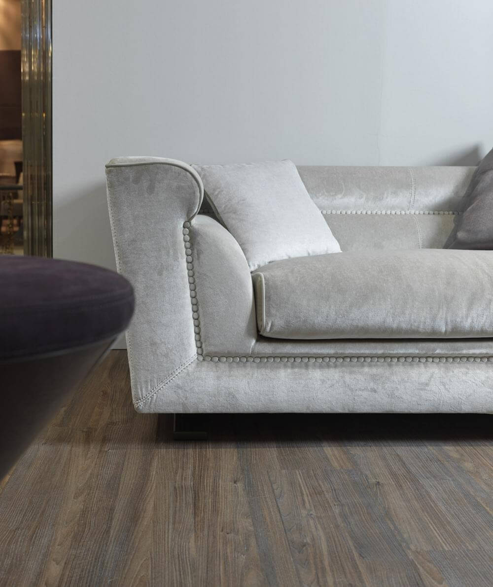Ansel Sofa by Longhi | Cassoni