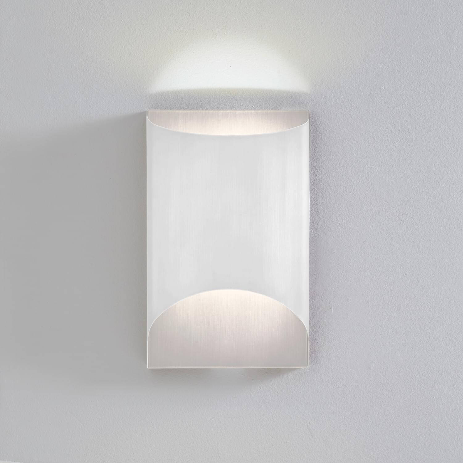Aprile Wall Lamp by Penta | Cassoni