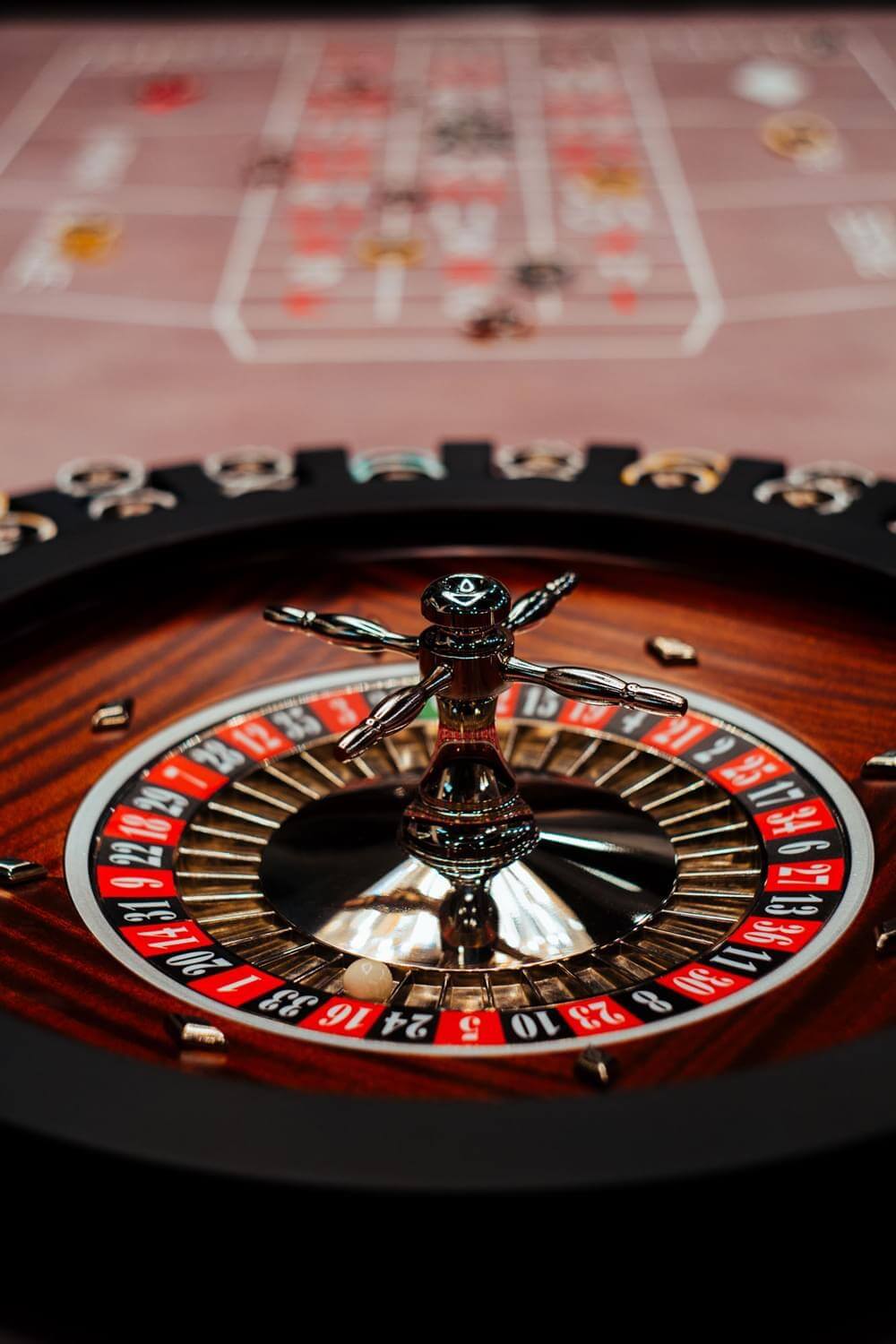 Versatile Montecarlo Roulette Table - Italian Designer & Luxury Game ...