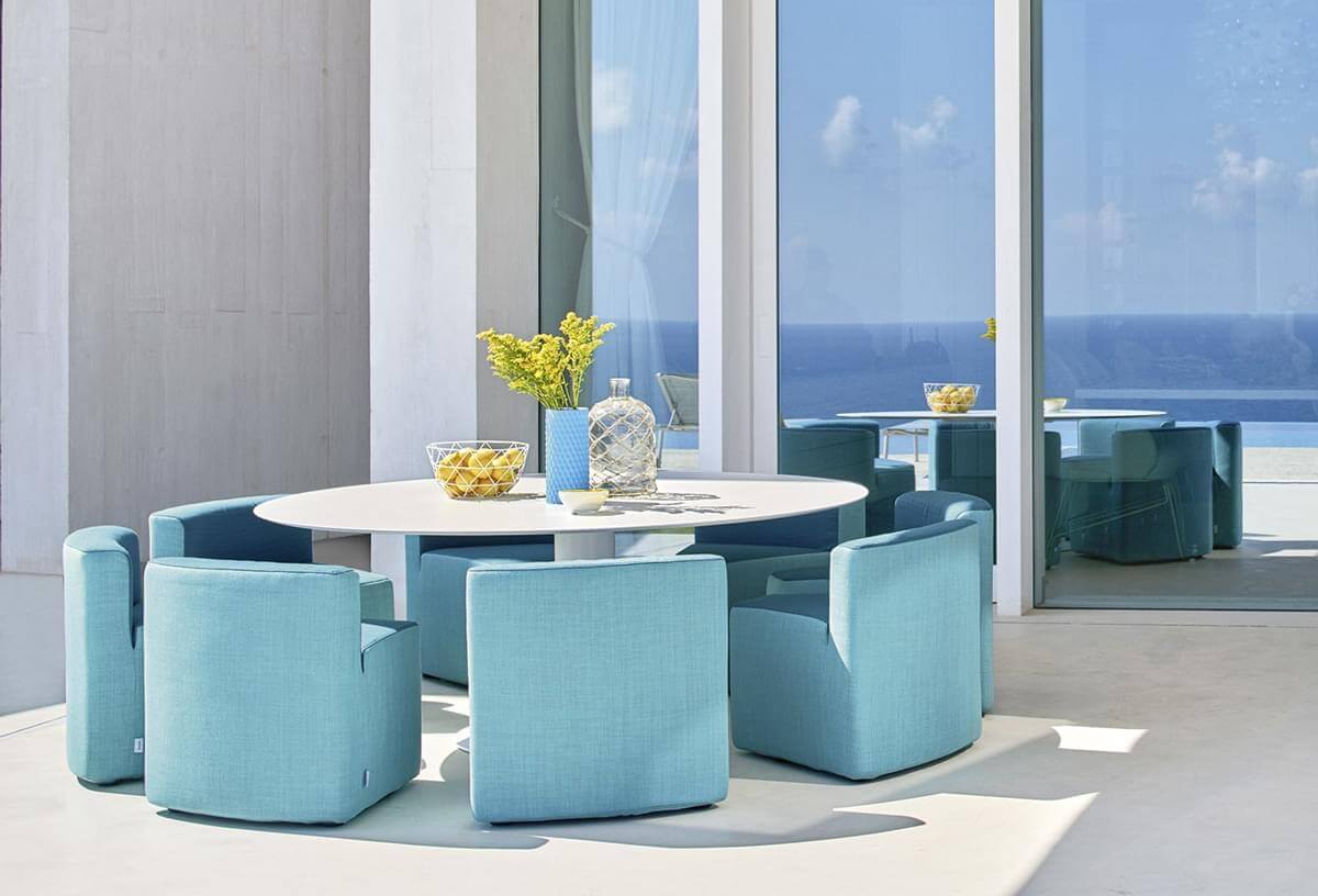 Italian Big In And Out Table And Chairs Set - Italian Designer & Luxury ...