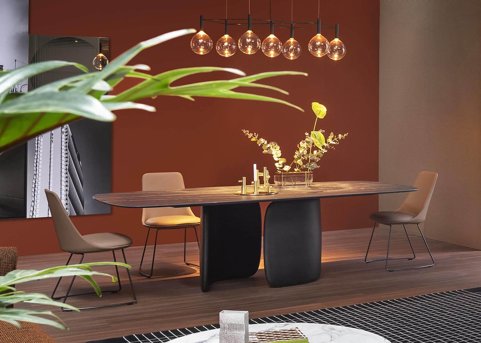 Sophisticated Mellow Table - Italian Designer & Luxury Furniture at Cassoni