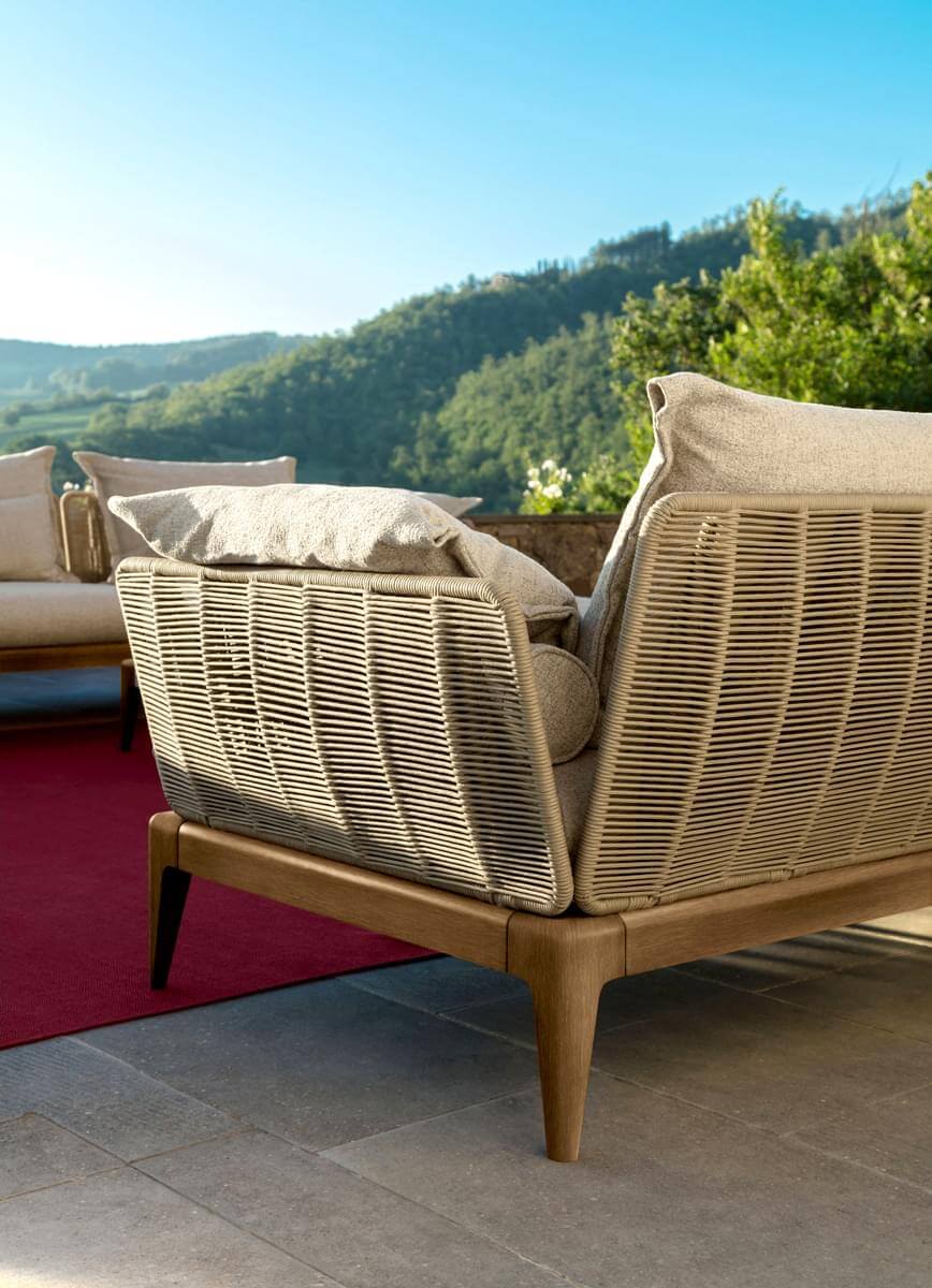 High-end Classy Italian Cruise Sofa - Italian Designer & Luxury Outdoor ...