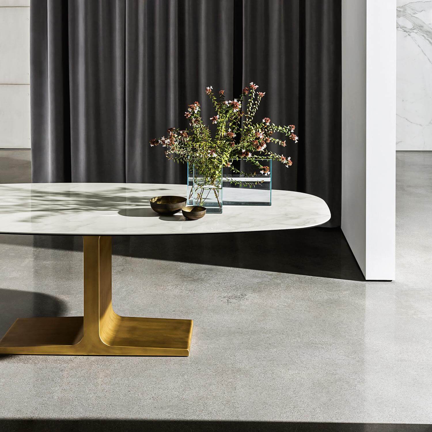 Palace Table by Sovet Italia | Cassoni