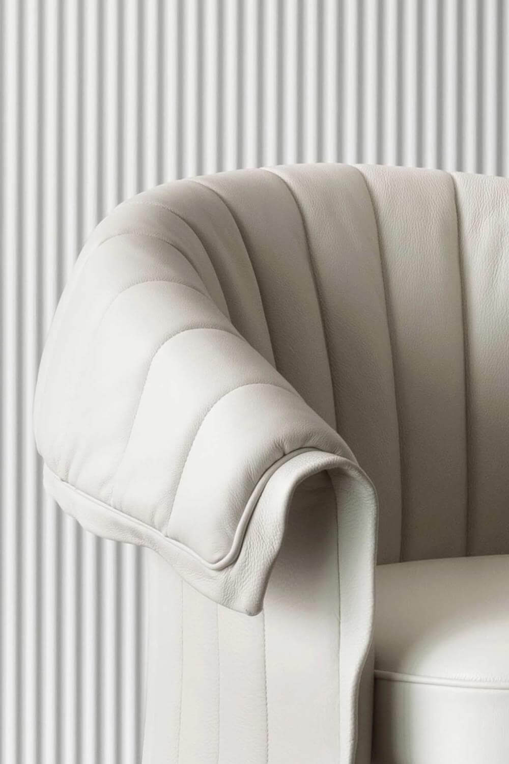 Manta Armchair by Rugiano | Cassoni