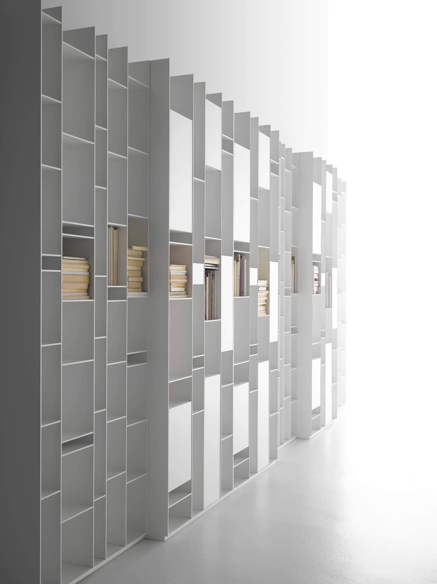 Random Wall Unit by MDF Italia | Cassoni