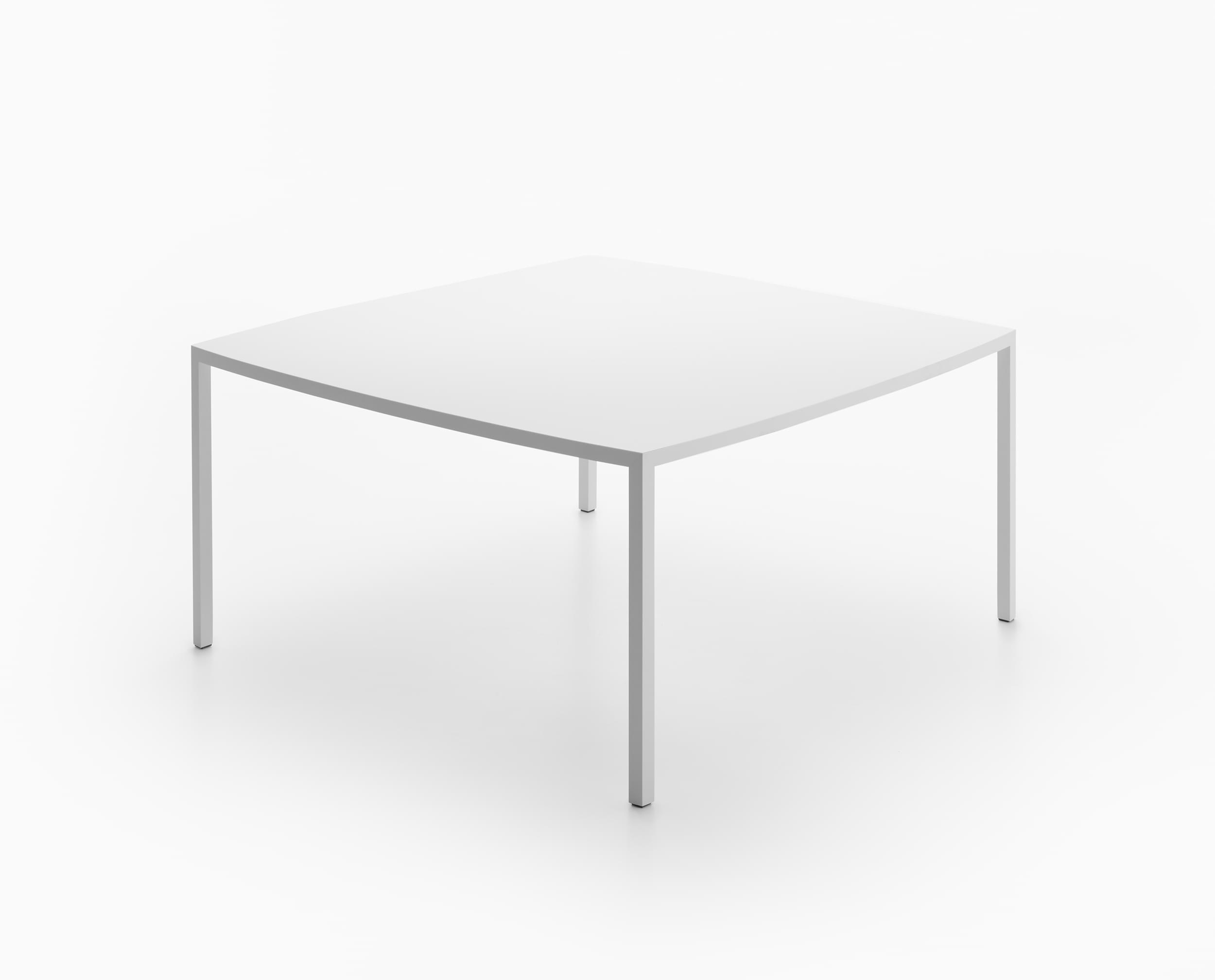 Tense Curve Table by MDF Italia | Cassoni