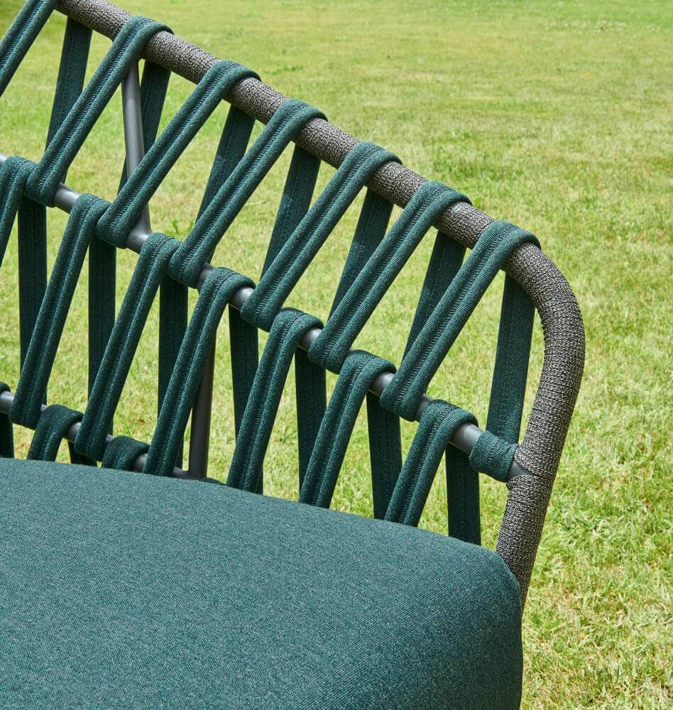 Emma Cross Lounge Chair by Varaschin | Cassoni