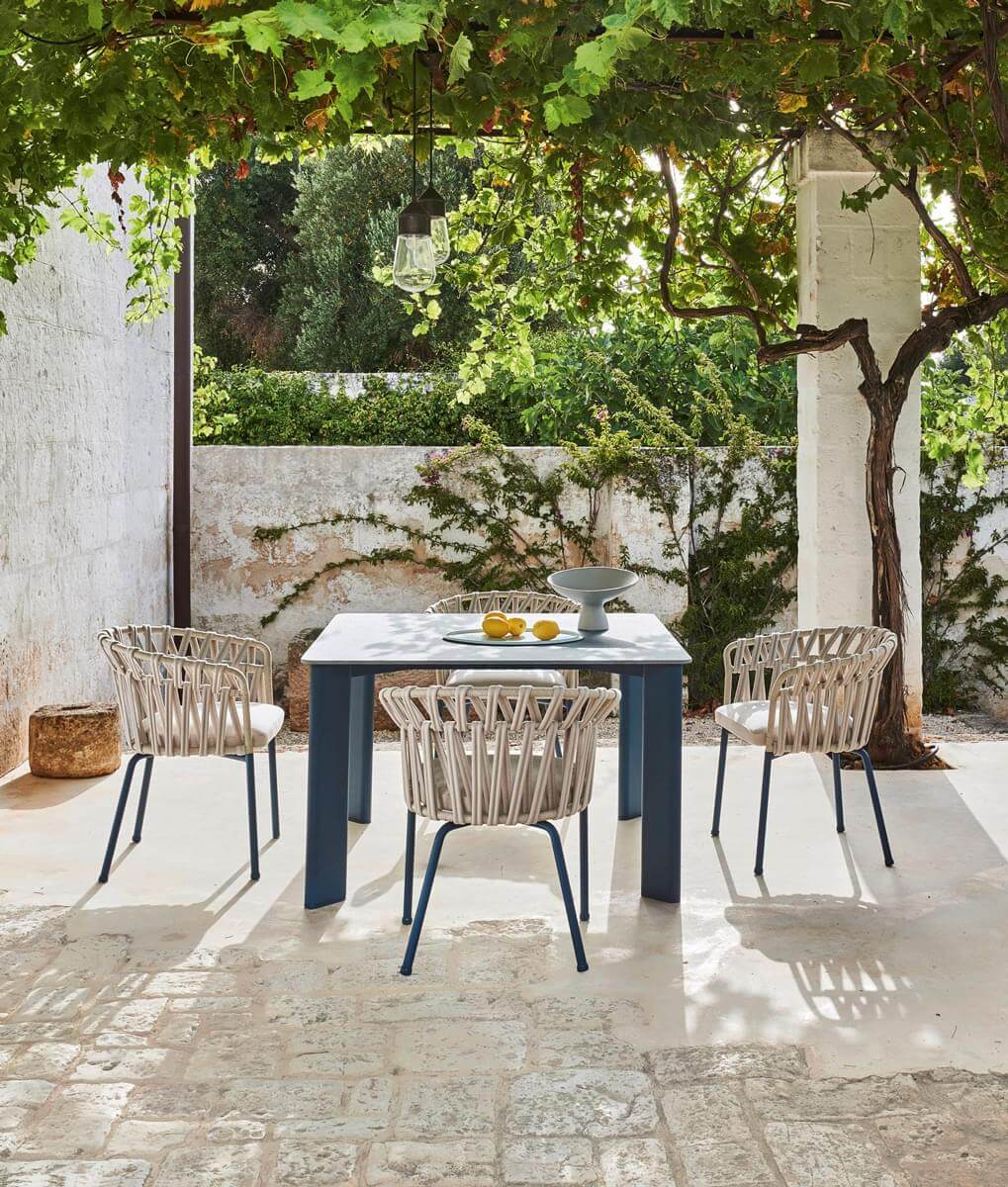 Emma Cross Armchair by Varaschin | Cassoni