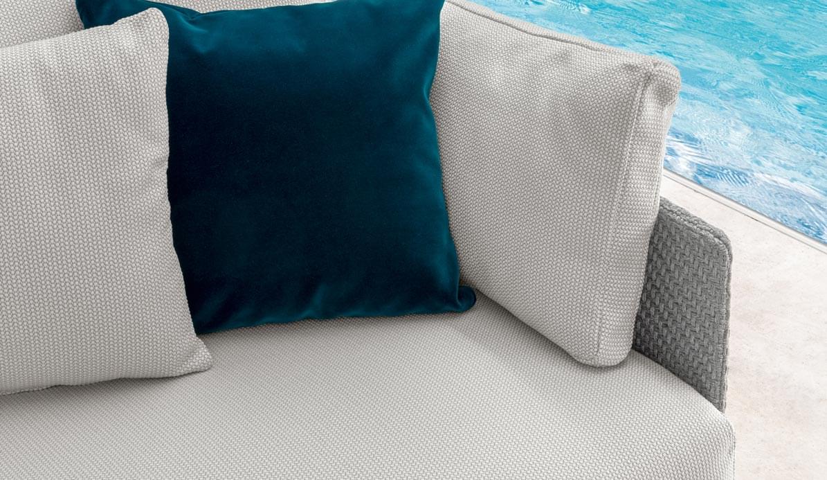 Stylish Leaf Sofa - Italian Designer & Luxury Outdoor Furniture at Cassoni