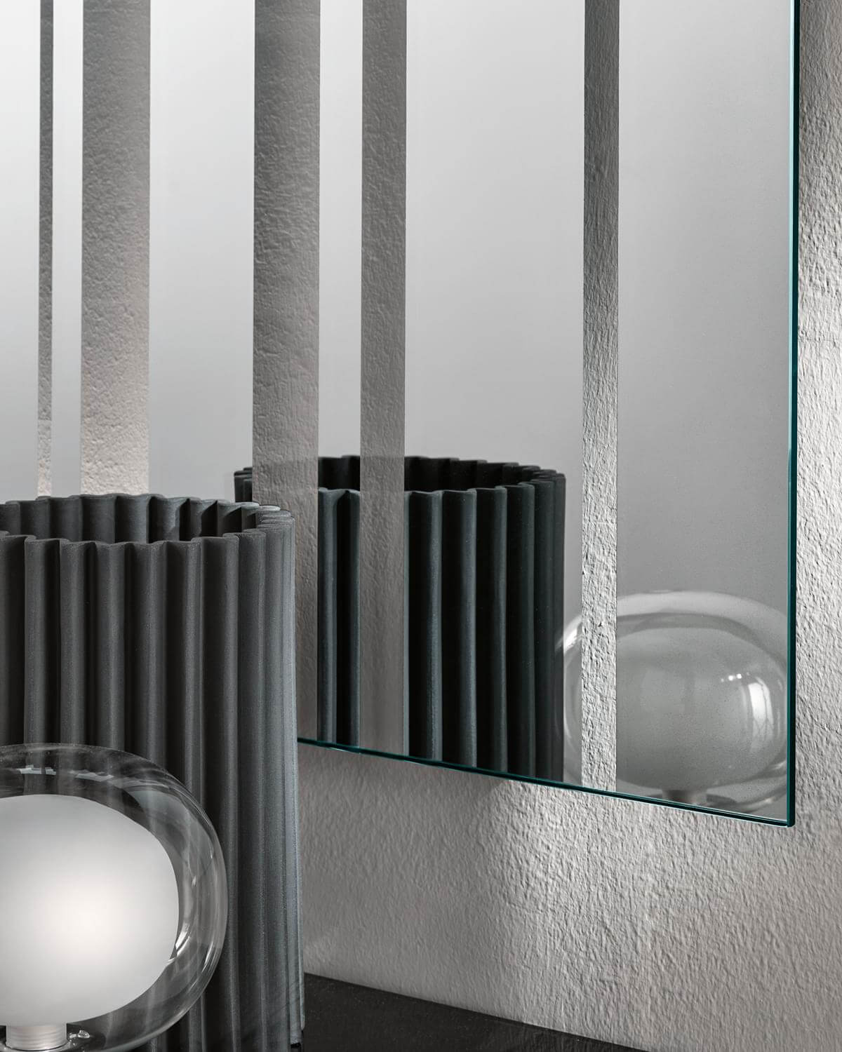 Barcode Mirror by Tonelli Design | Cassoni