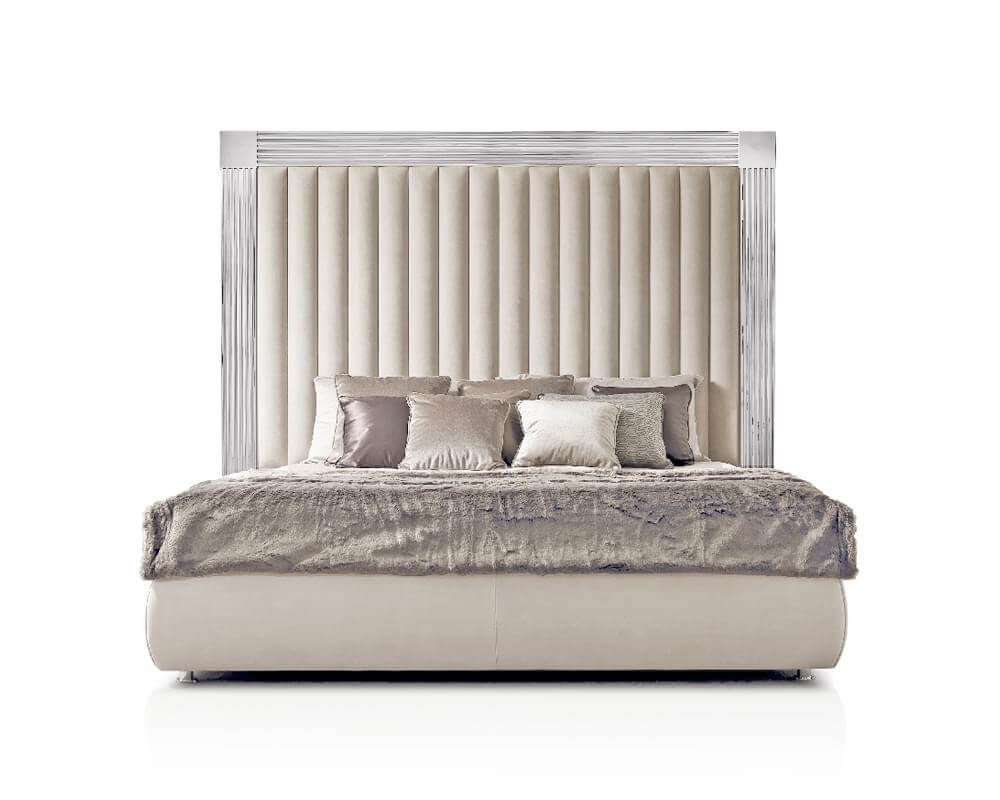 Elegant Windsor Bed - Italian Designer & Luxury Furniture at Cassoni