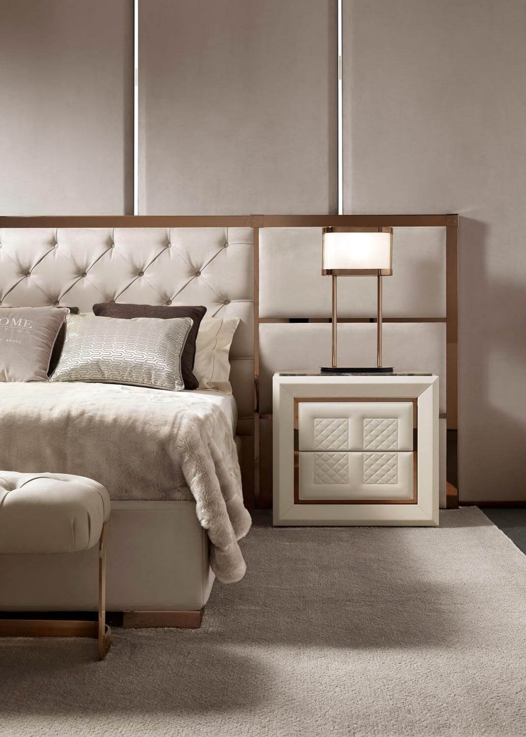 Luxury Adler Nightstand - Italian Designer & Luxury Furniture at Cassoni