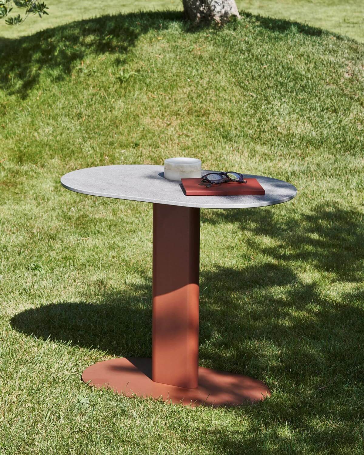 Plinto Side Table by Varaschin | Cassoni