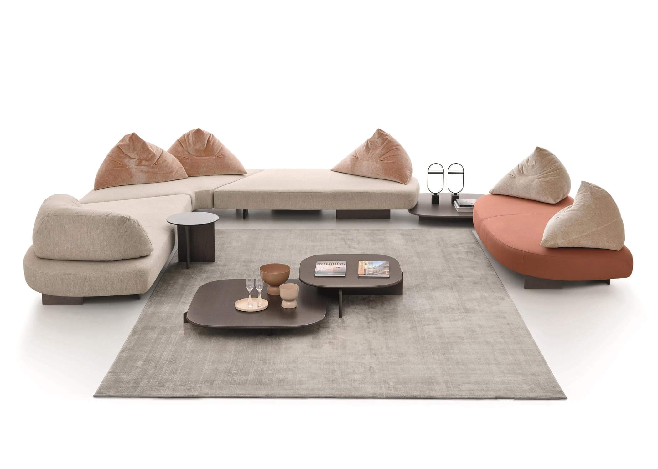 Versatile Papilo Sectional - Italian Designer & Luxury Furniture at Cassoni
