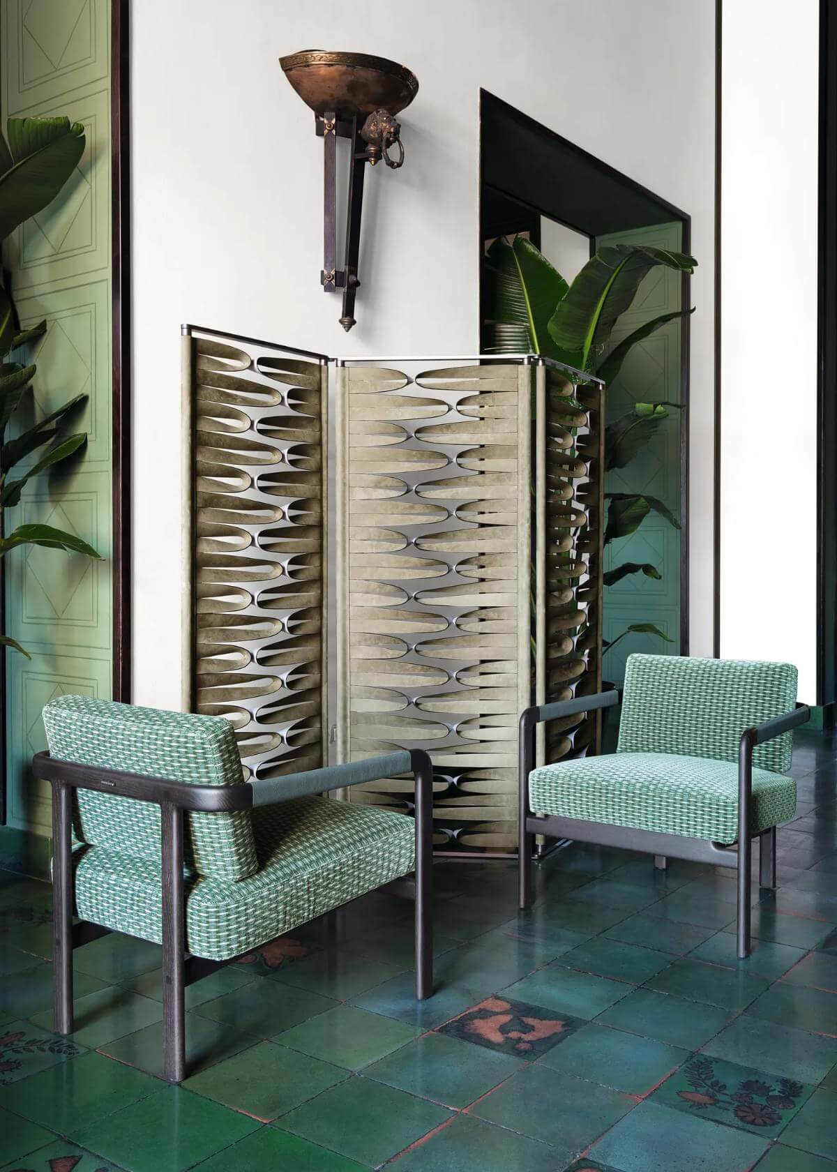 Splendid Montgomery Lounge Chair - Italian Designer & Luxury Furniture ...