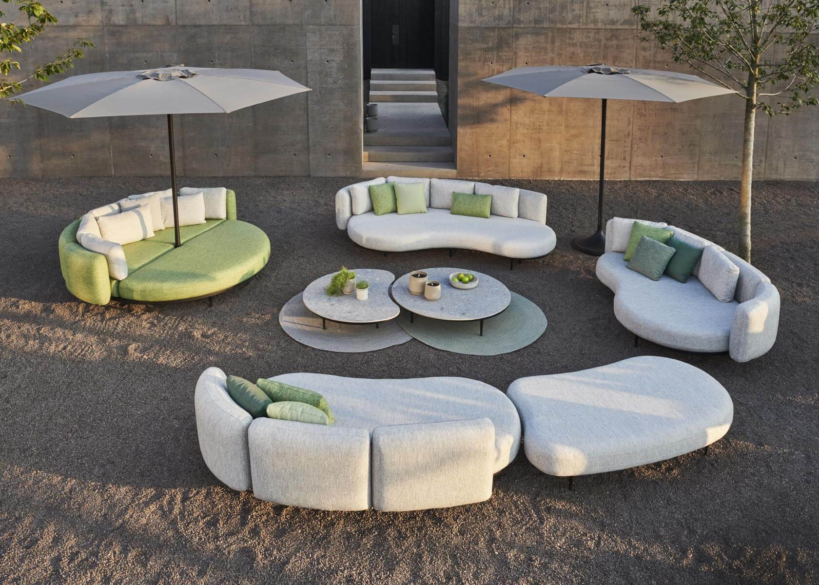 Organix Lounge Coffee Table/Side Table by Royal Botania | Cassoni