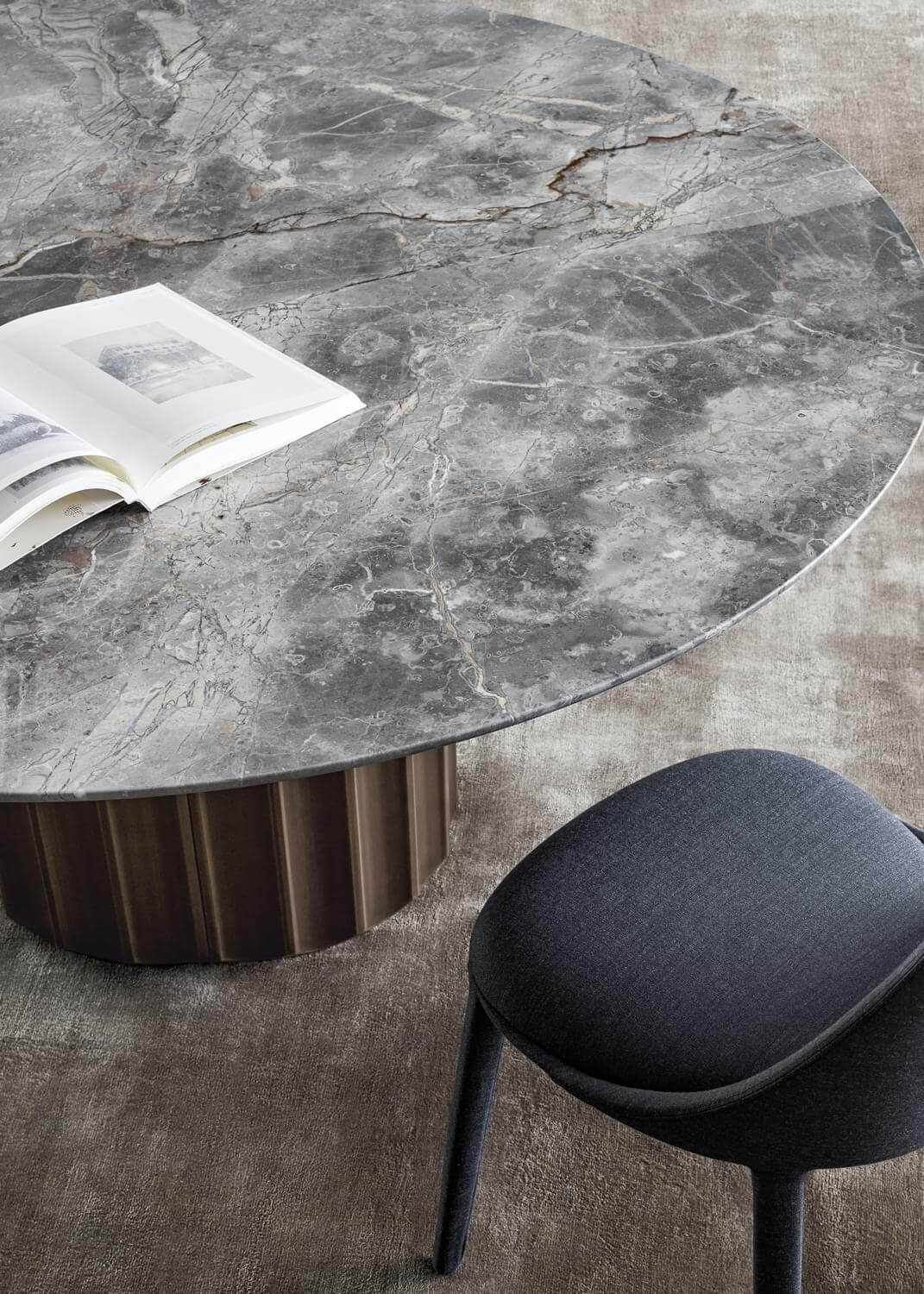 Dorian Table by Bonaldo | Cassoni