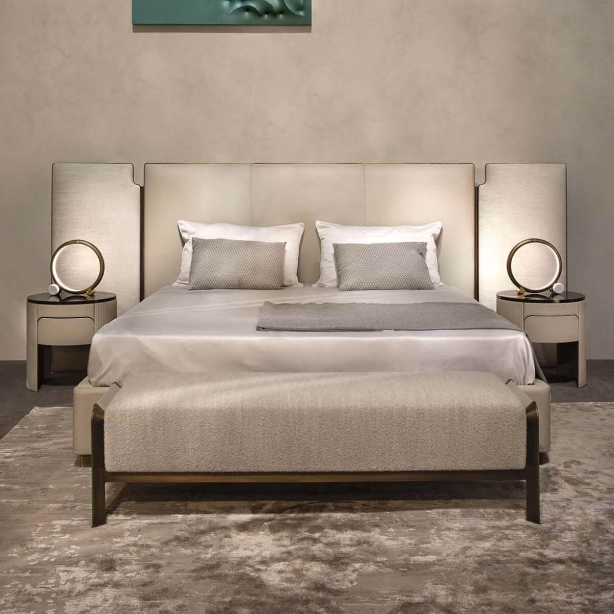 Falcon Bed by Rugiano | Cassoni