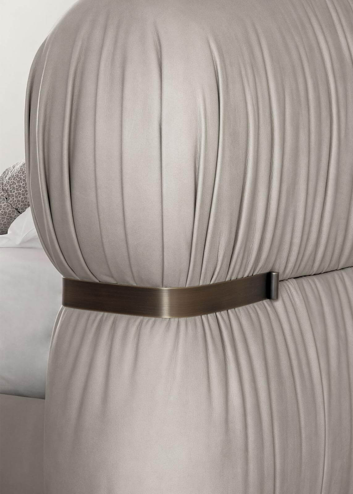 Fandango Bed by Rugiano | Cassoni