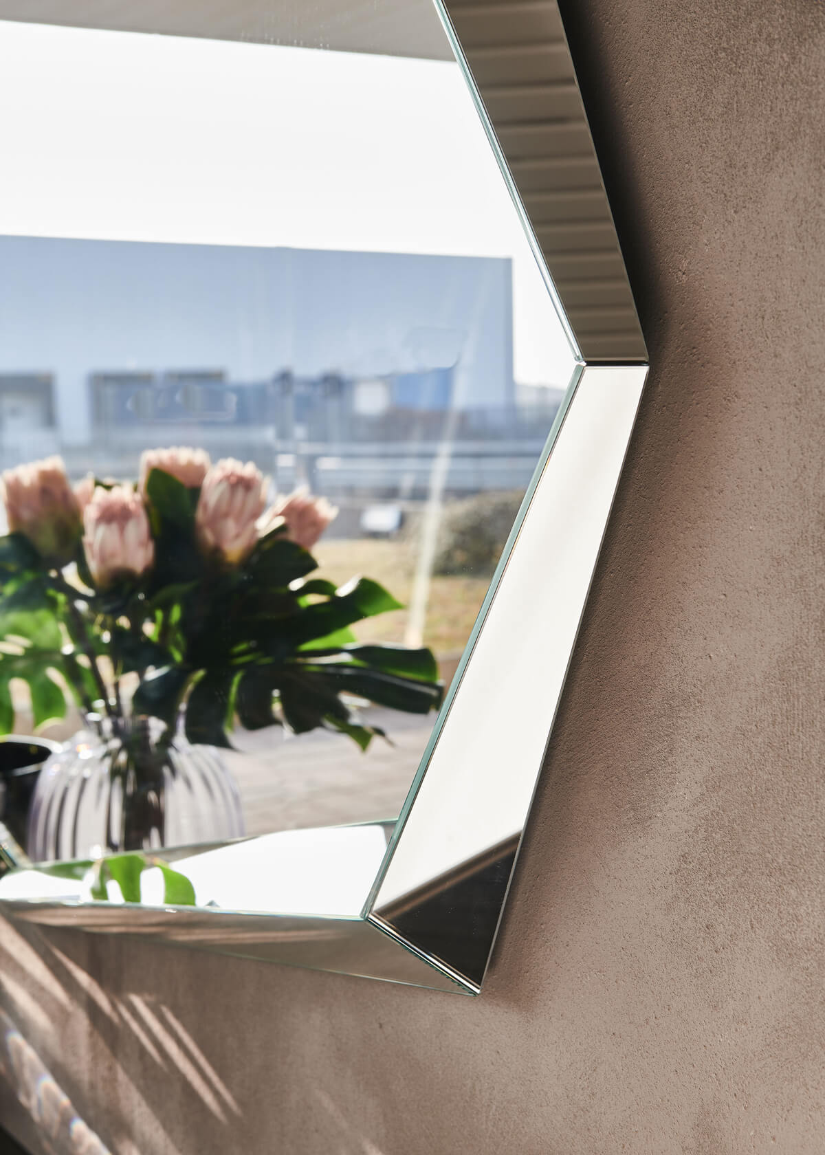 Emerald Mirror by Cattelan Italia | Cassoni