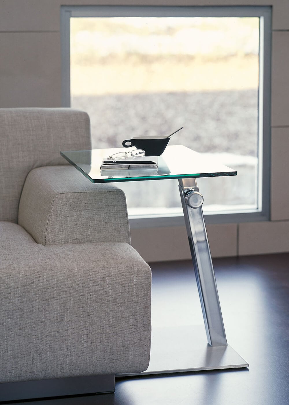 Lap Desk / Side Table by Cattelan Italia | Cassoni
