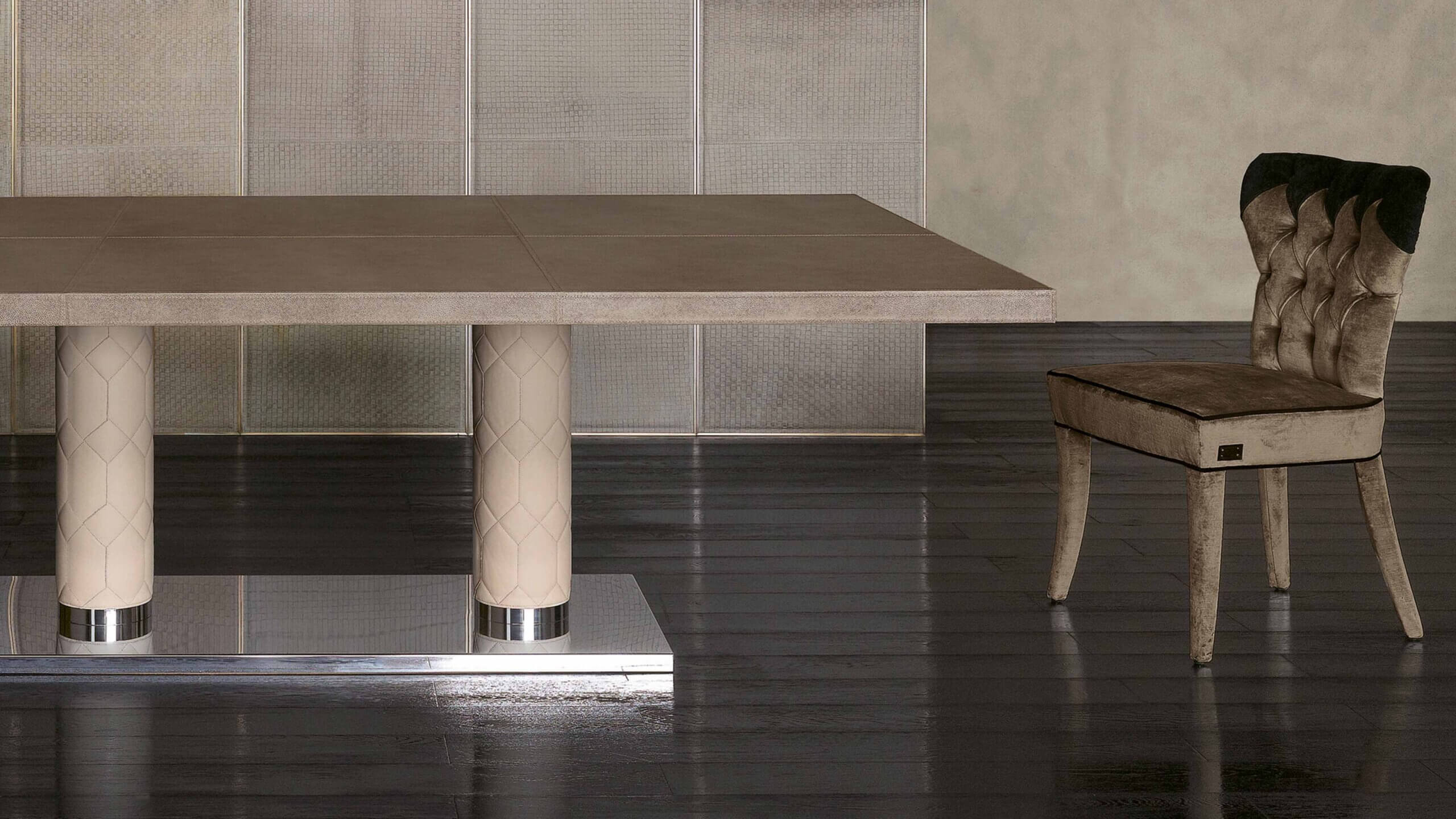 Fujico Table — Cassoni