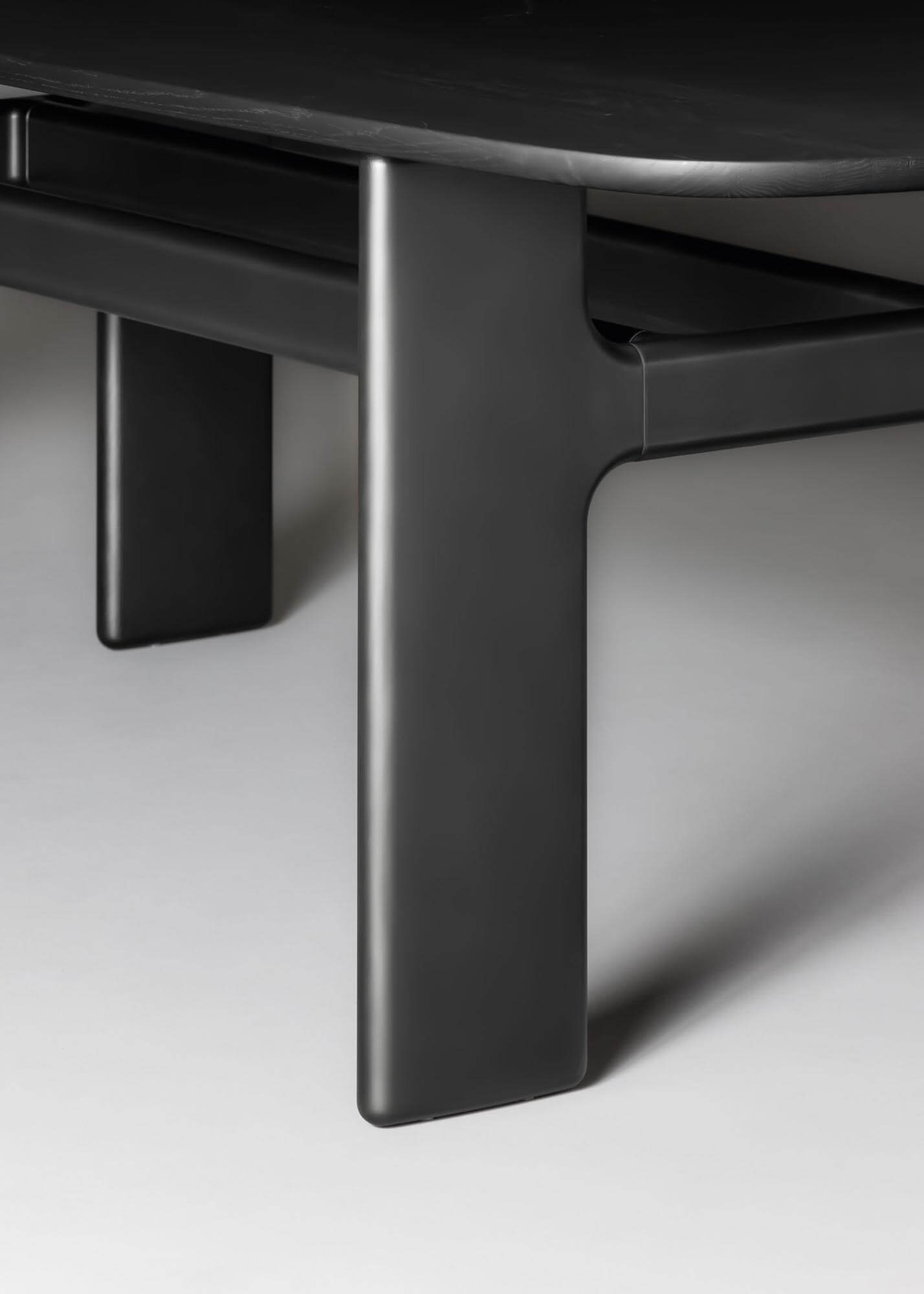 Hippos Table by Bonaldo | Cassoni