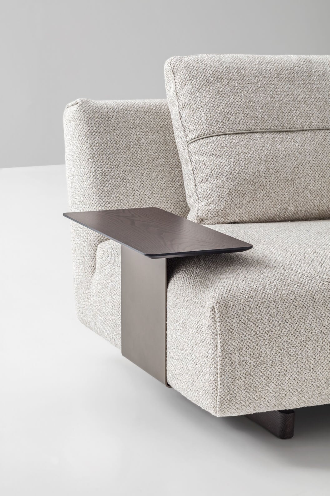 Atlantis Sofa — Cassoni