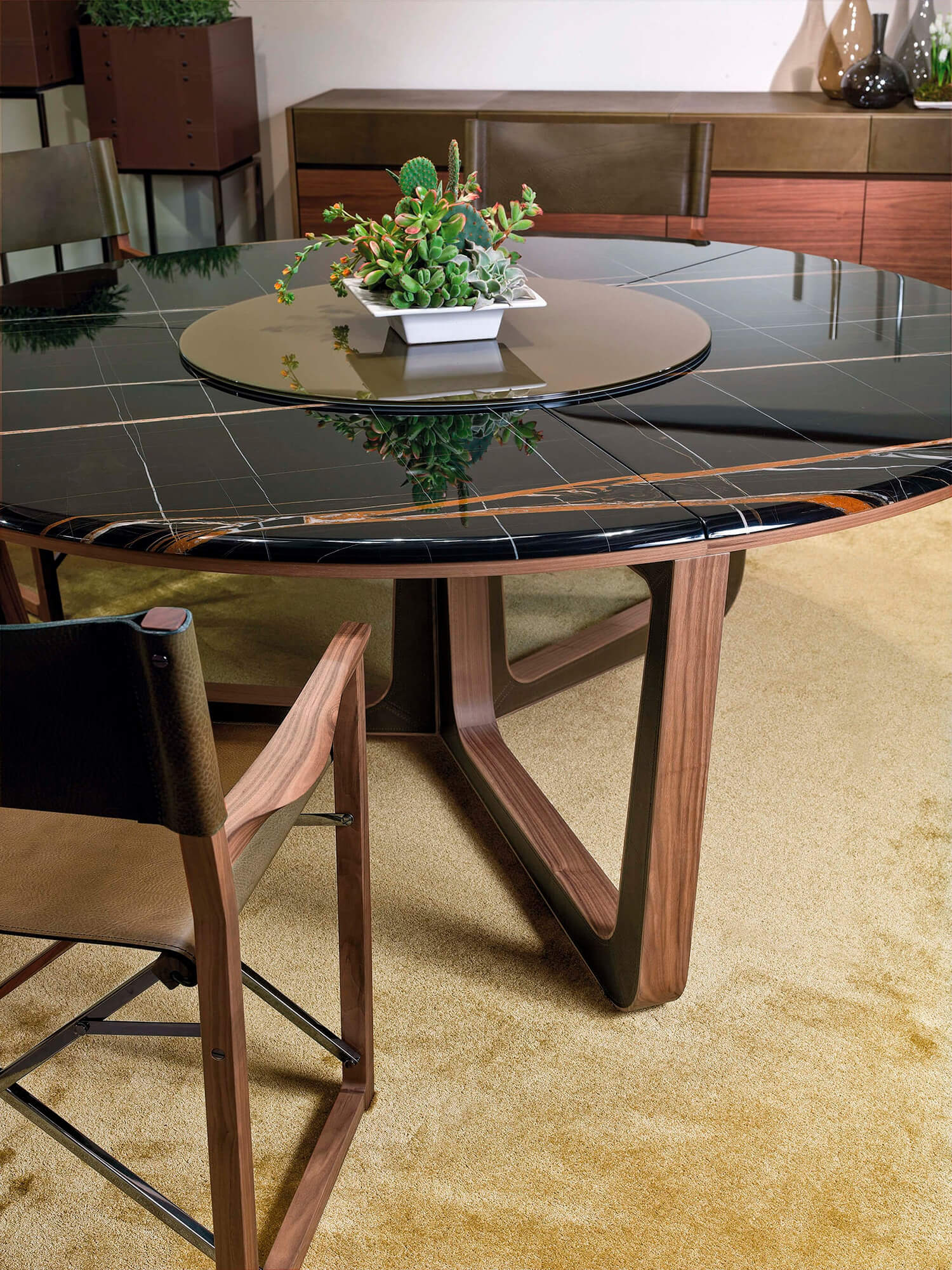 Ascot Table — Cassoni