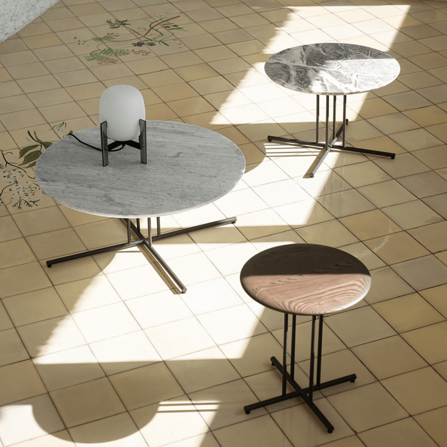 Graphic Coffee Table — Cassoni