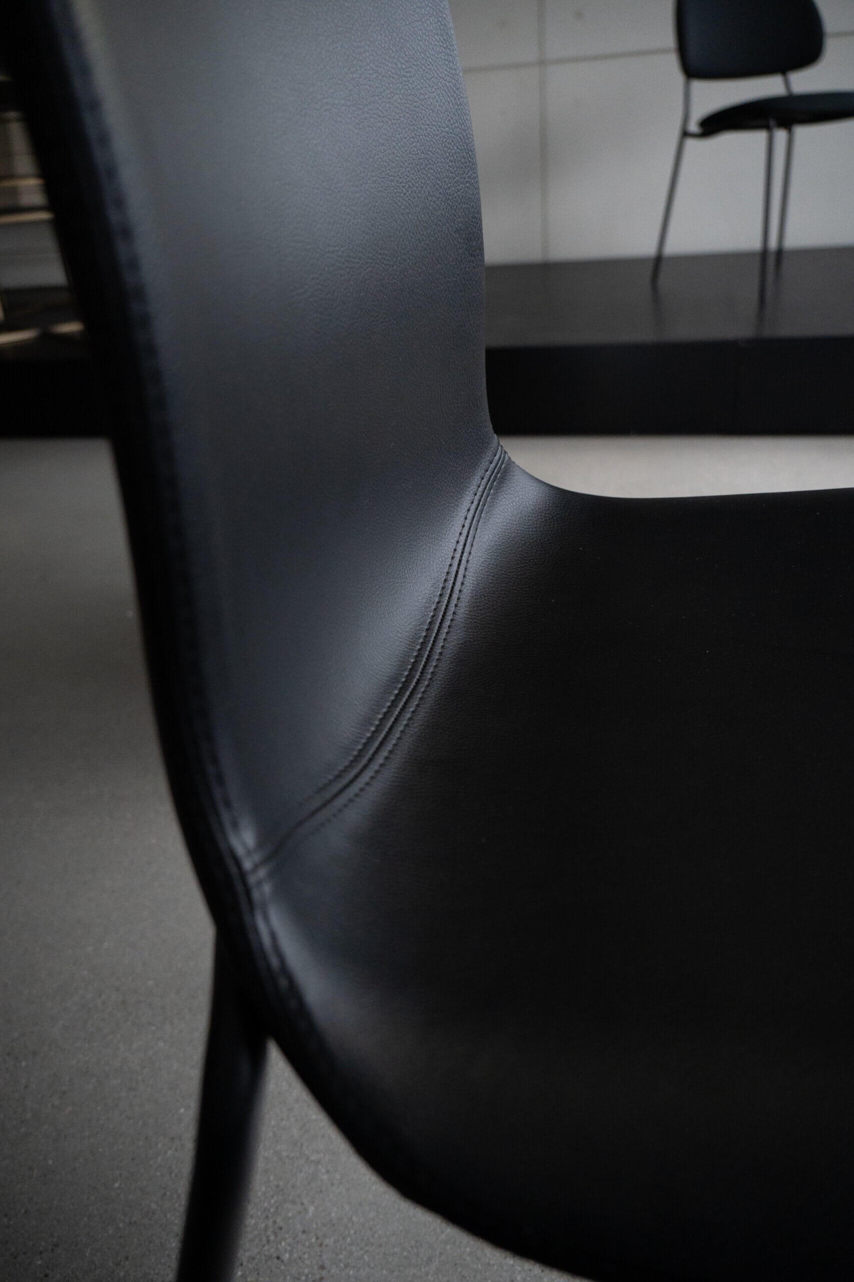 Italian Olly Chair - Italian Designer & Luxury Furniture at Cassoni
