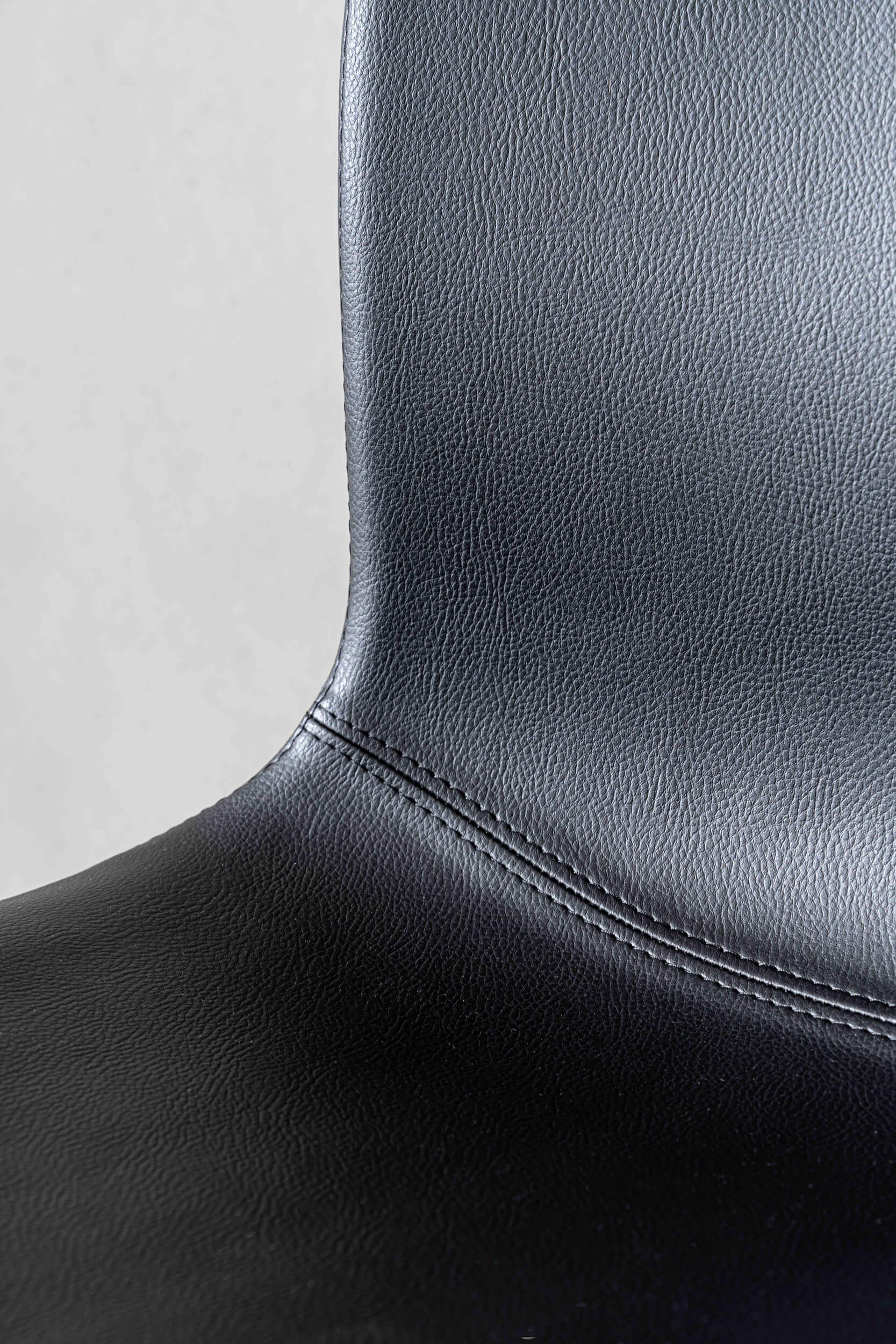 Olly Chair by Sovet Italia | Cassoni
