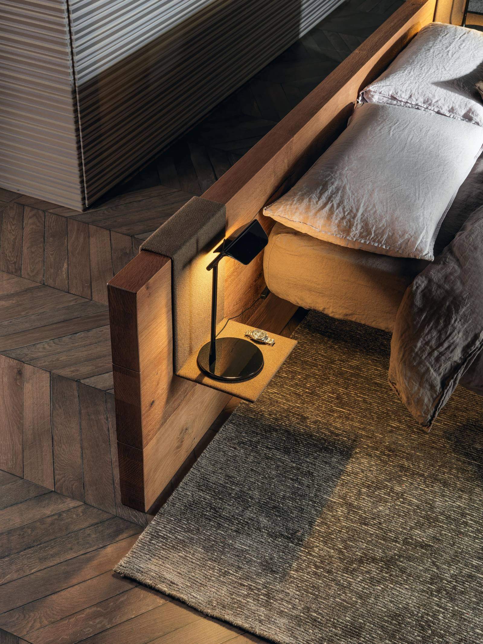 High-End Air Bed - Wooden Headboard - Italian Designer; Luxury ...