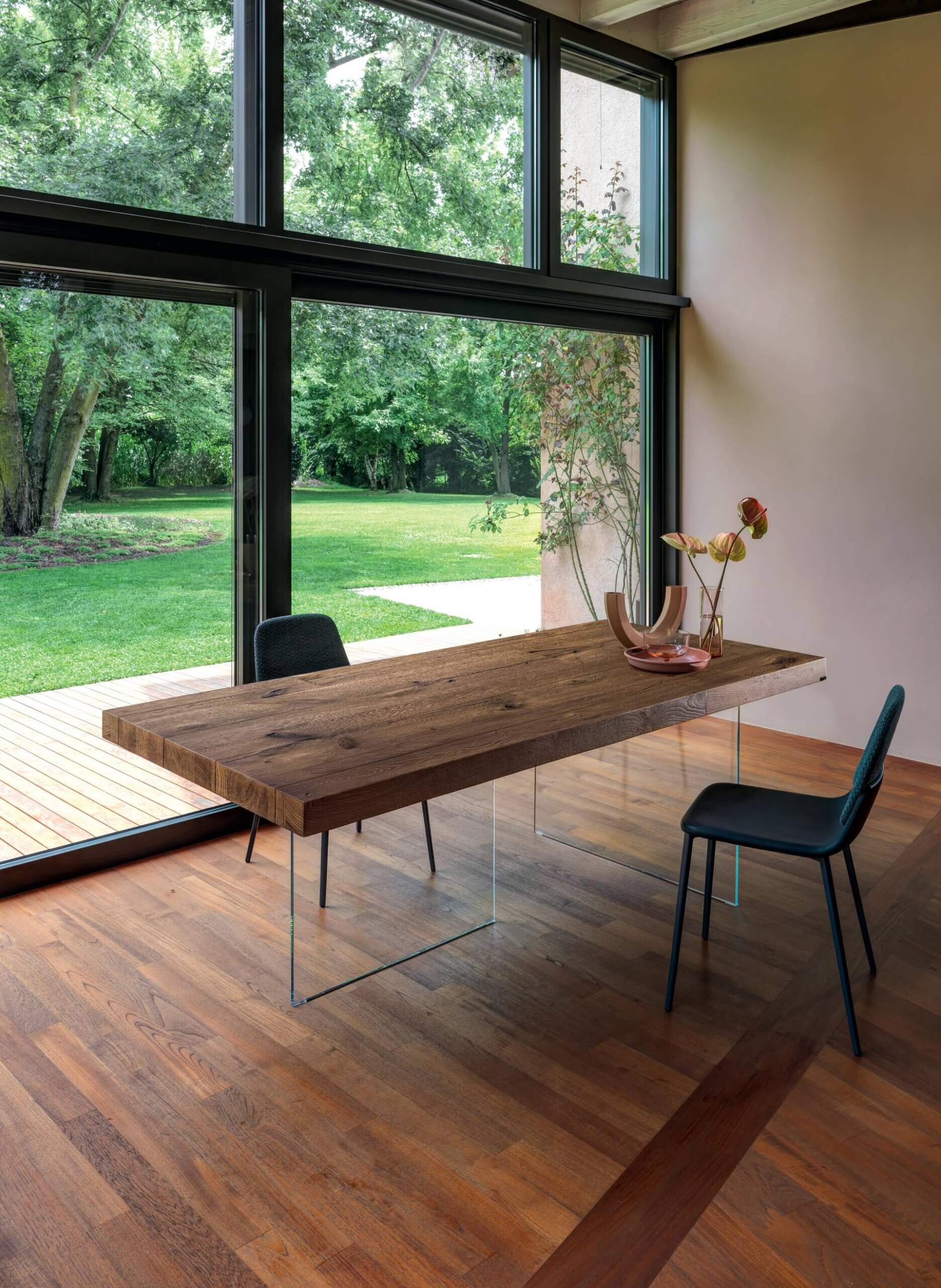 Refined Wooden Air Table - Italian Designer; Luxury Furniture at Cassoni