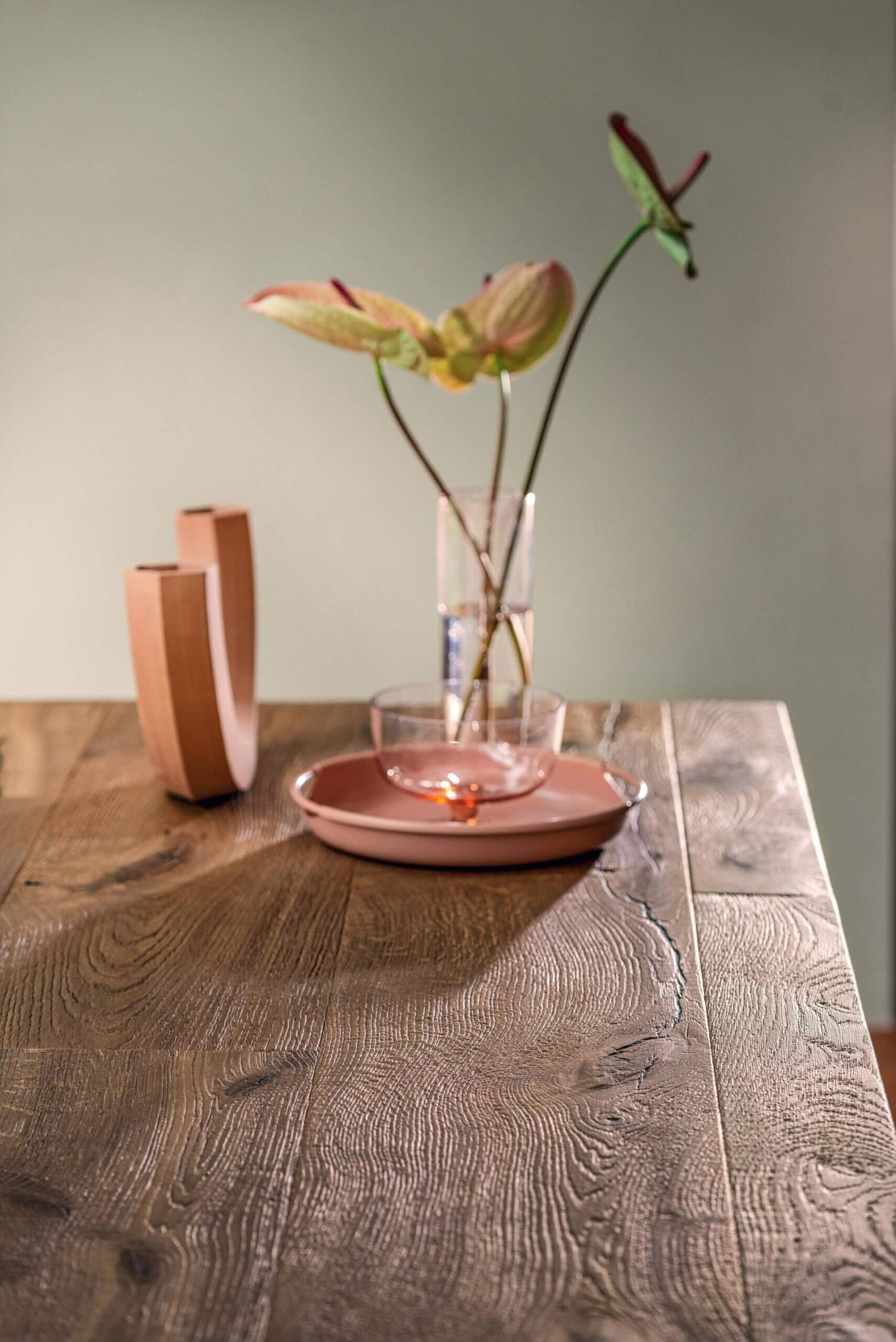 Refined Wooden Air Table - Italian Designer; Luxury Furniture at Cassoni