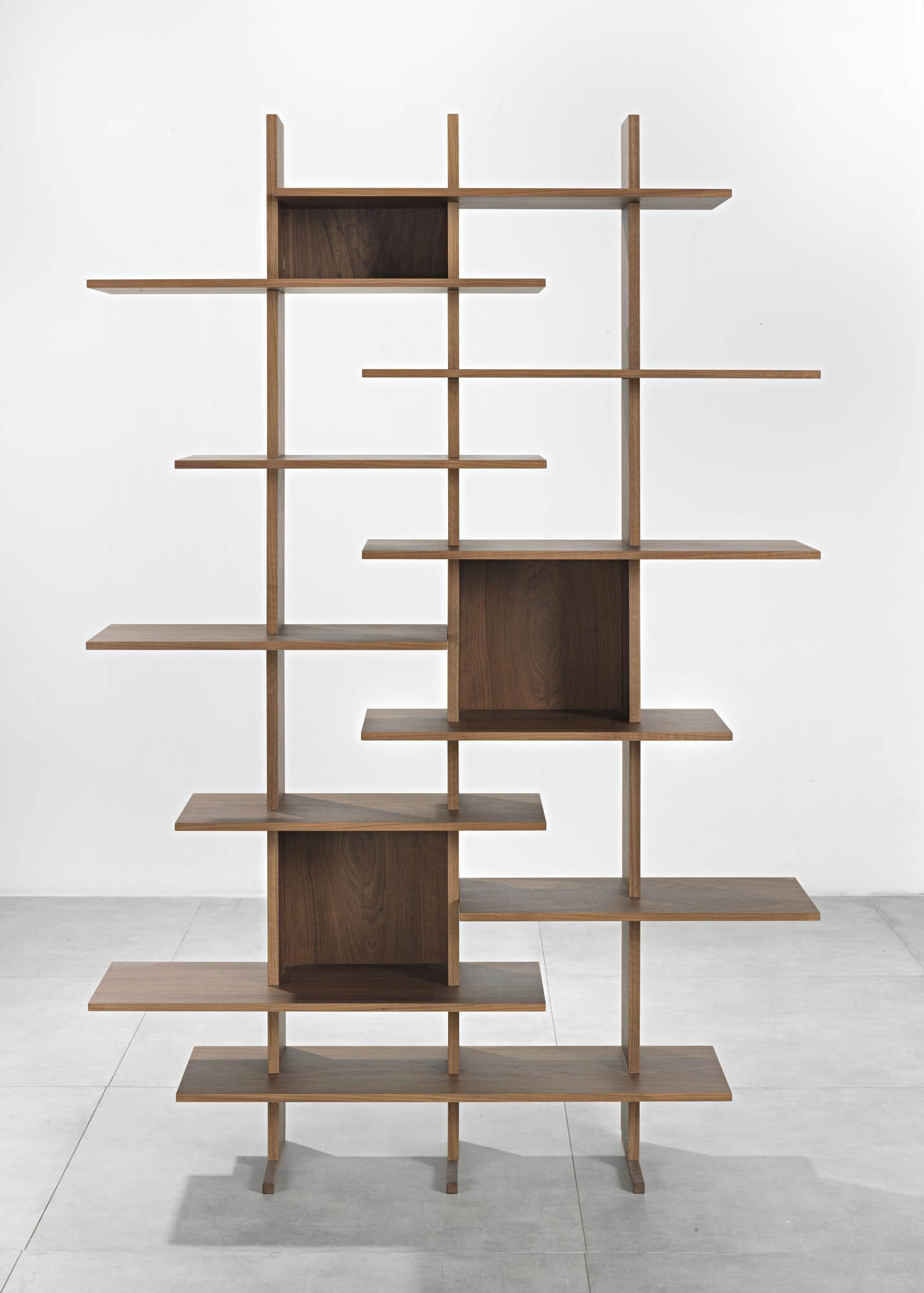 Elisabeth Bookcase by Pacini & Cappellini | Cassoni