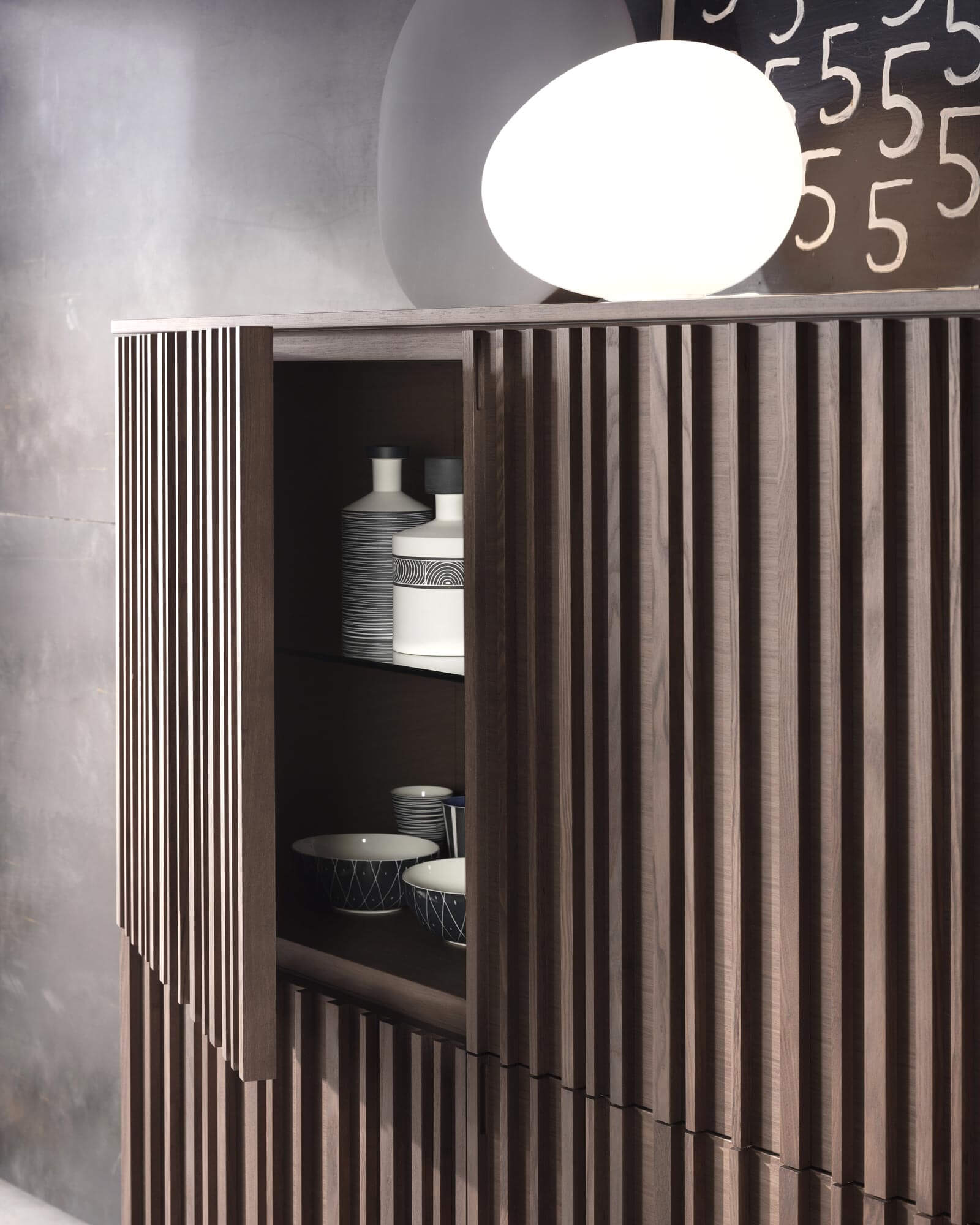 Line Cupboard by Pacini & Cappellini | Cassoni