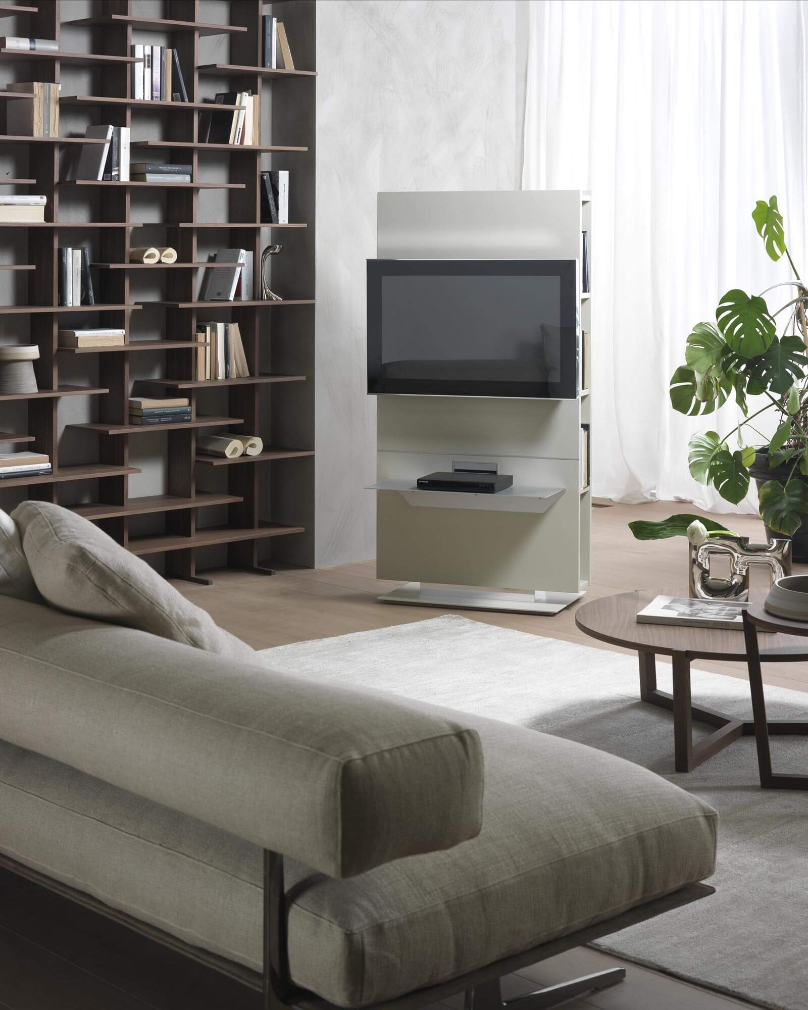 Lounge TV Stand by Pacini & Cappellini | Cassoni