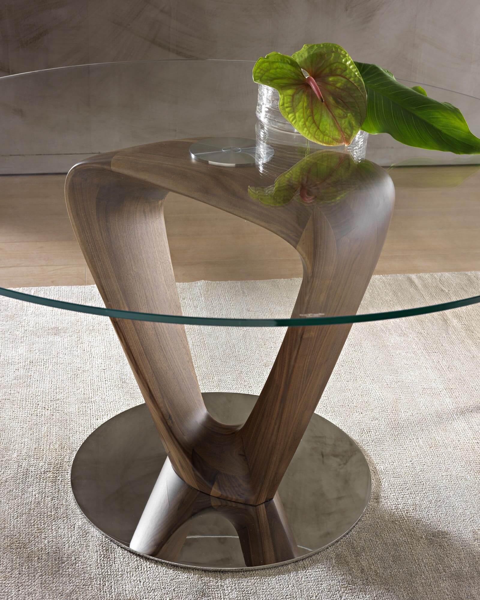 Sophisticated Mobius Table - Italian Designer & Luxury Furniture at Cassoni