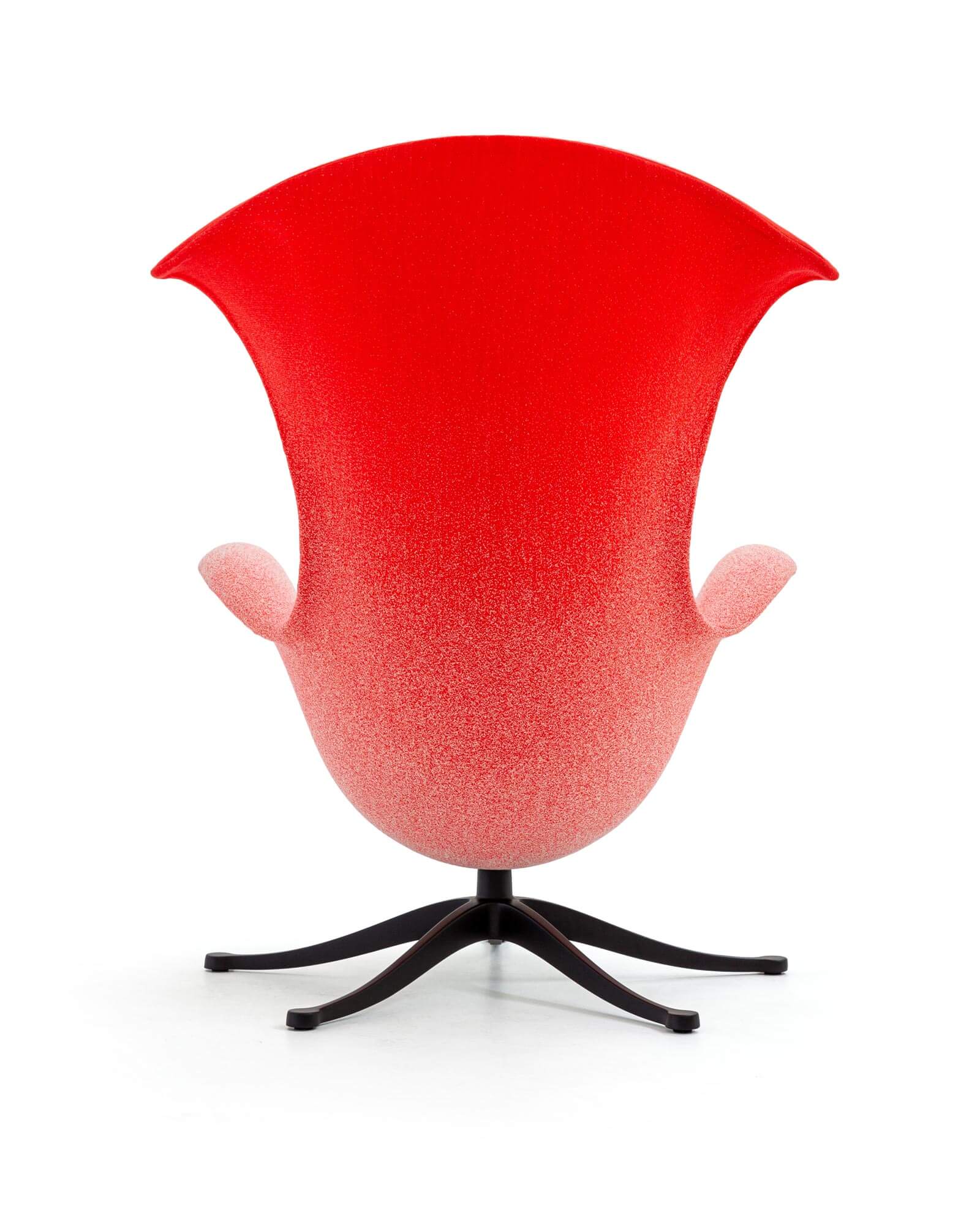 One Page Lounge Chair by Moroso | Cassoni